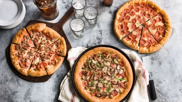 Restaurang Bazaar i Sundbyberg - Restaurangens meny, öppettider ...