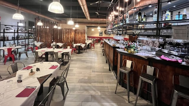 Verbella Ristorante & Pizzeria a Sesto Calende - Menu, prezzi, immagini ...