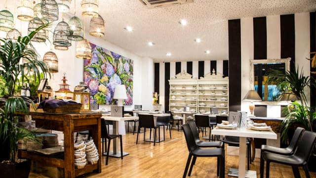 Restaurante Abantal en Sevilla - Menú 2023, opiniones, precios y ...