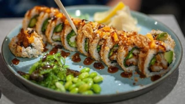 Pong Buffe i Stockholm - Restaurangens meny, öppettider, bokning ...