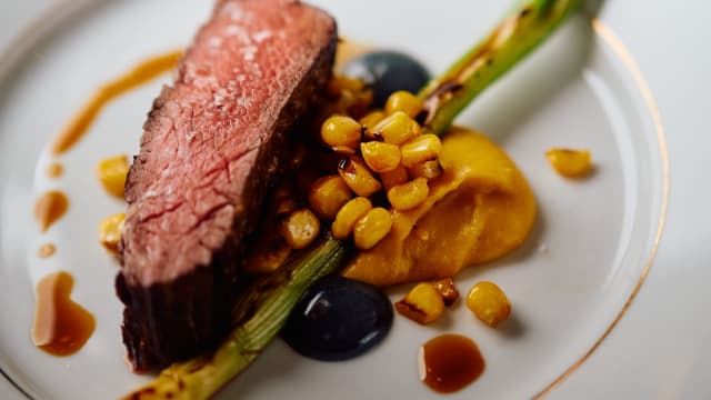 SIXTA Restaurant- Bar in Vienna - Restaurant Reviews, Menus, and Prices ...