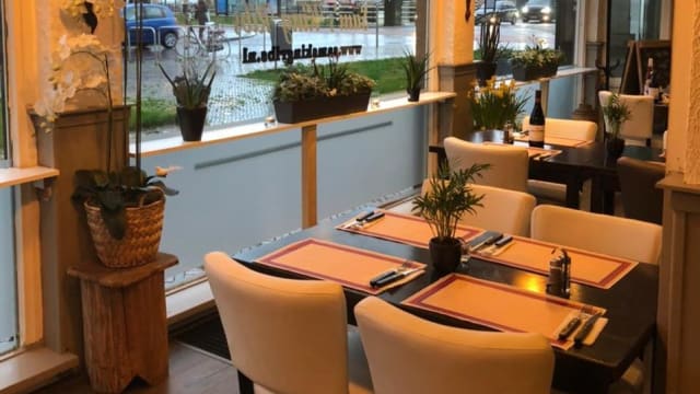 Grieks Eethuis Taverna in Utrecht - Menu, openingstijden, prijzen ...