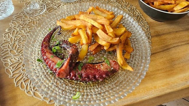 Carte et Menus 2025 - Bistrot Ginette à Sausset-les-Pins | TheFork