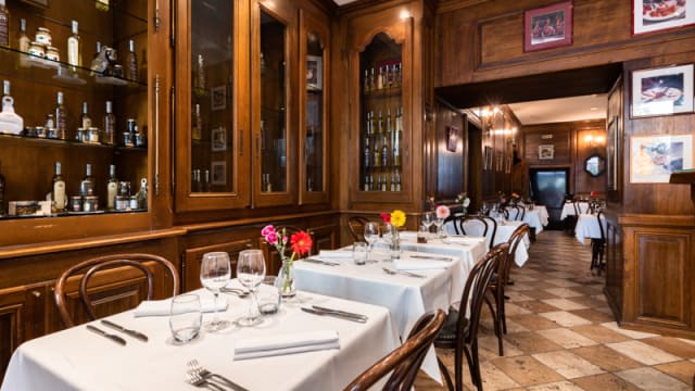 Le Moon Bar - Rooftop in Nice - Restaurant Reviews, Menu and Prices ...