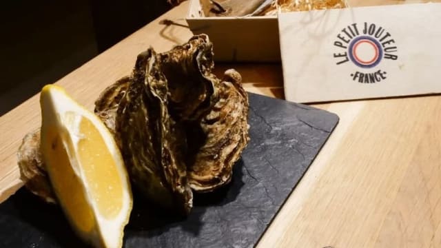 Carte et Menus 2025 - La Cave de Fantomas à Paris | TheFork