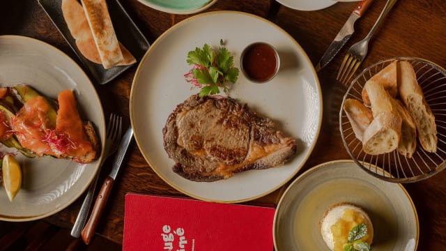 Restaurant La Baraque à Paris - Menu, avis, prix et réservation | TheFork