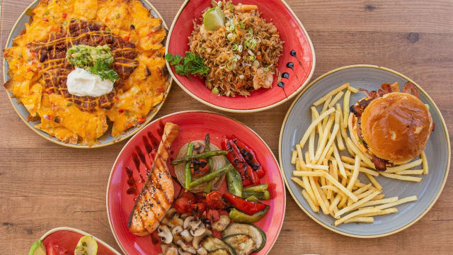 Restaurante El Timonel en Marbella - Menú 2023, opiniones, precios y ...