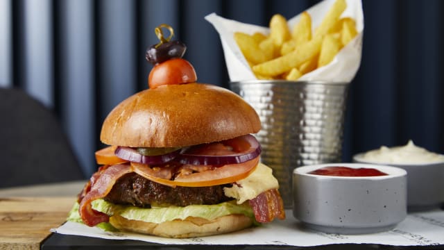 Danson Stables Bexley Heath in Bexleyheath - Restaurant Reviews, Menus ...