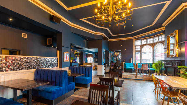 Crown and Pepper Croydon in Croydon - Restaurant Reviews, Menus, and ...