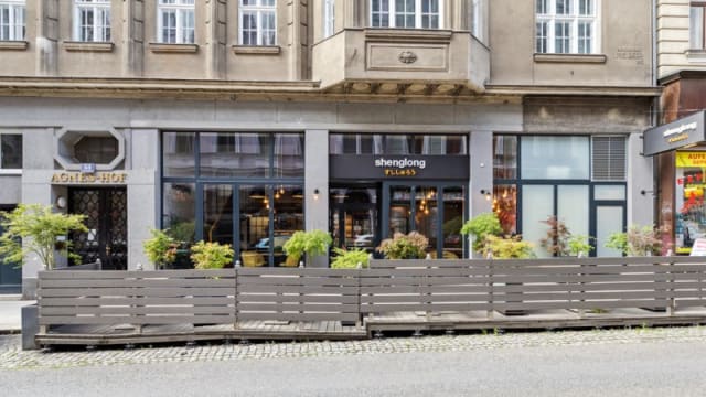 SIXTA Restaurant- Bar in Vienna - Restaurant Reviews, Menus, and Prices ...