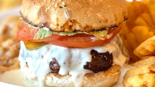 Menus 2025 - Hurricane's Grill & Bar The Beach in Dubai | TheFork