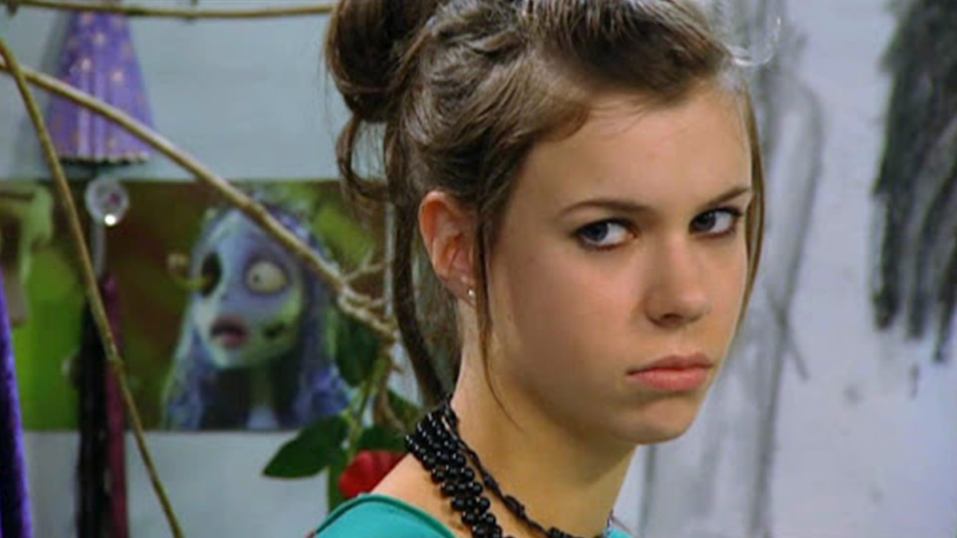 Aifric - Taithí Oibre | Player | Irish Television Channel, Súil Eile