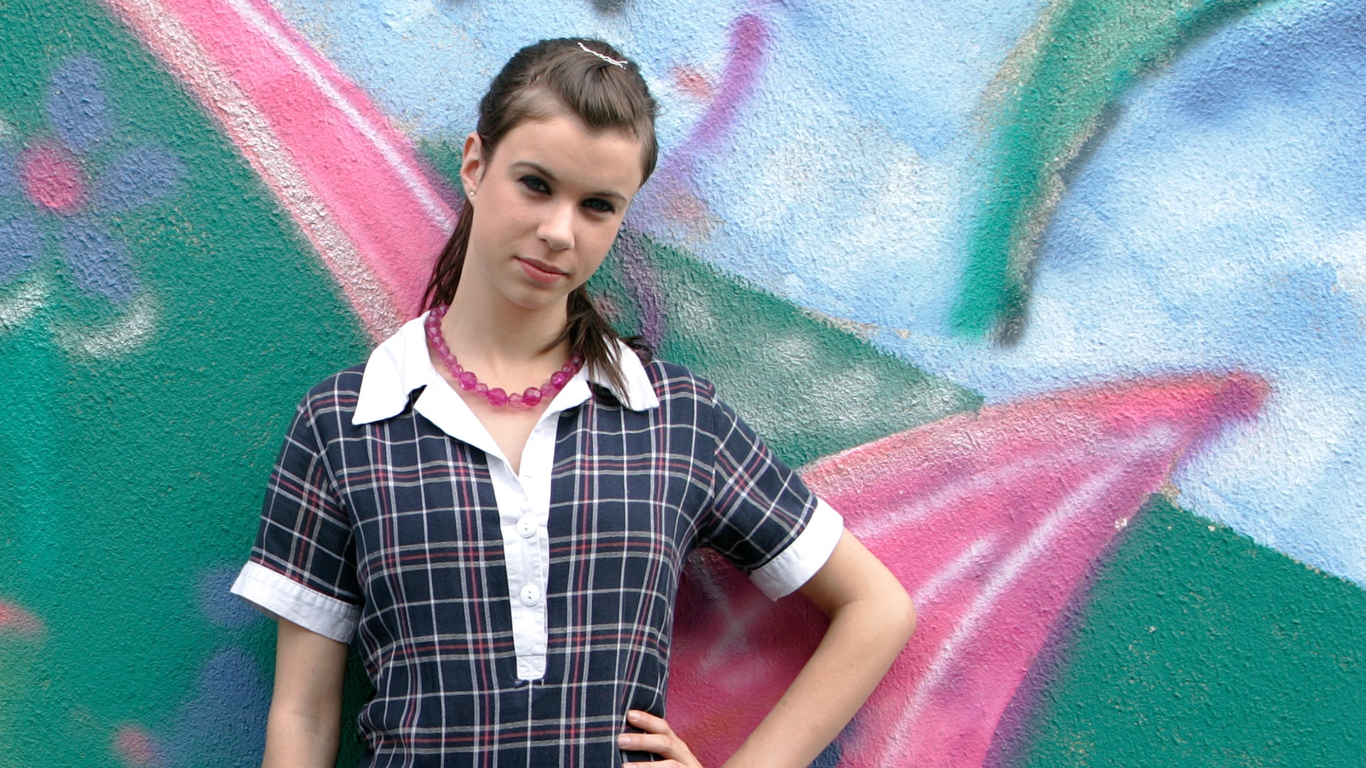 Aifric | An Lámh in Uachtar | Player | Irish Television Channel, Súil Eile