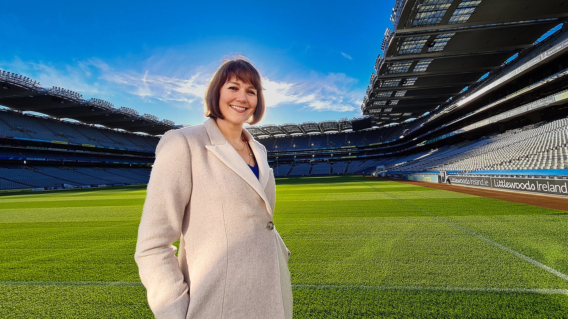 Scéalta na gCorn (1) | Player | Irish Television Channel, Súil Eile