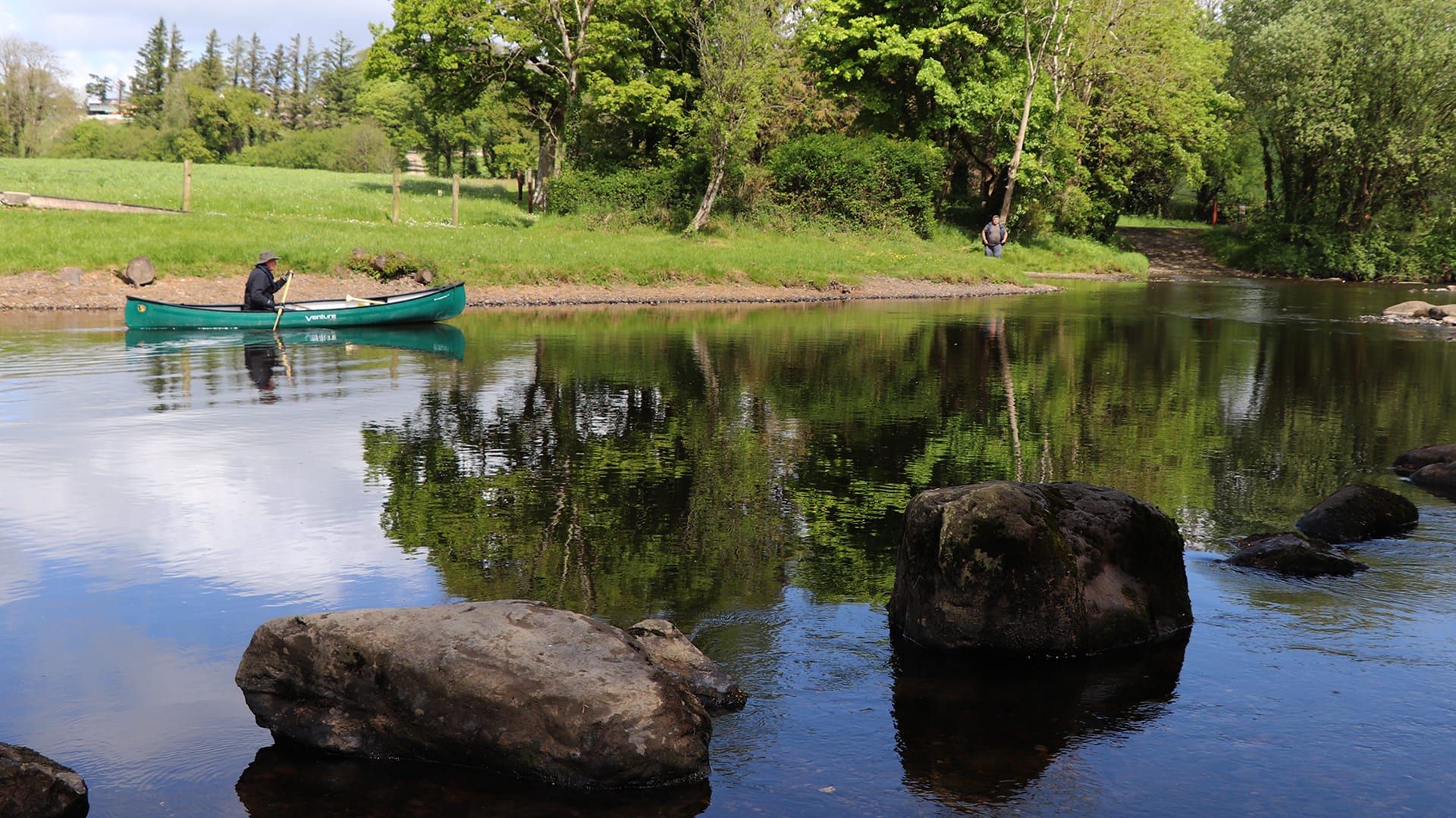 Cois Móire - An Fhoinse | Player | Irish Television Channel, Súil Eile