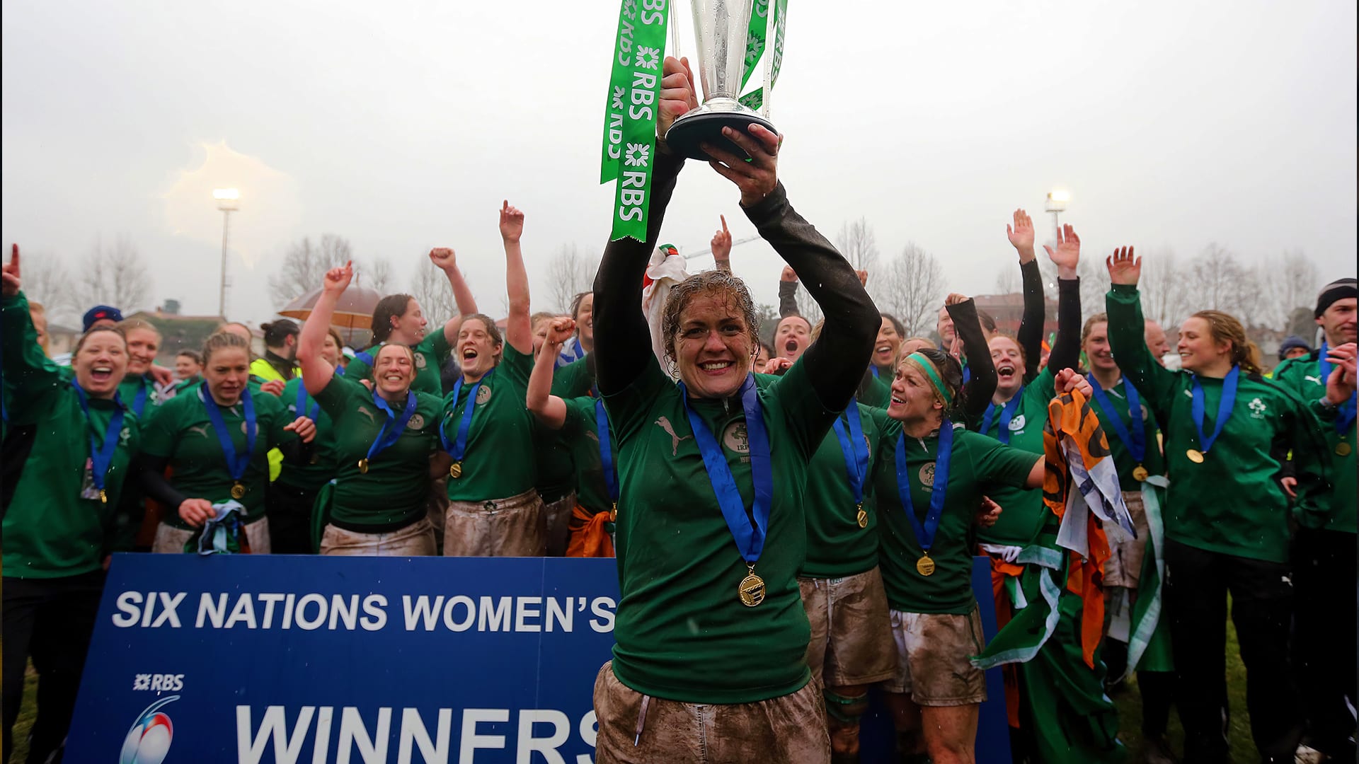 Rugbaí na mBan: Ag Briseadh Tríd (1-1) | Player | Irish Television Channel, Súil Eile