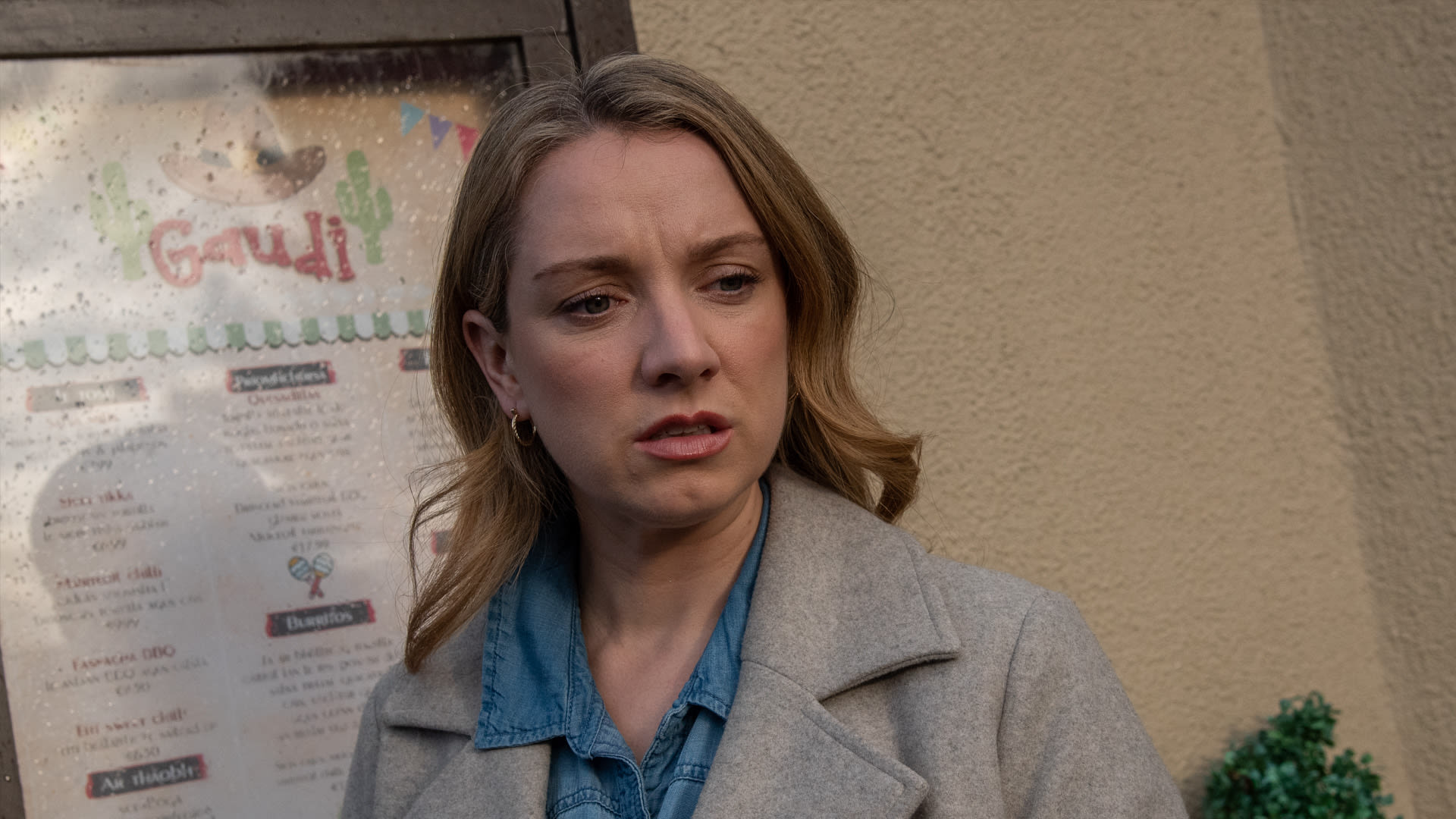 Ros na Rún (28-36) | Player | Irish Television Channel, Súil Eile