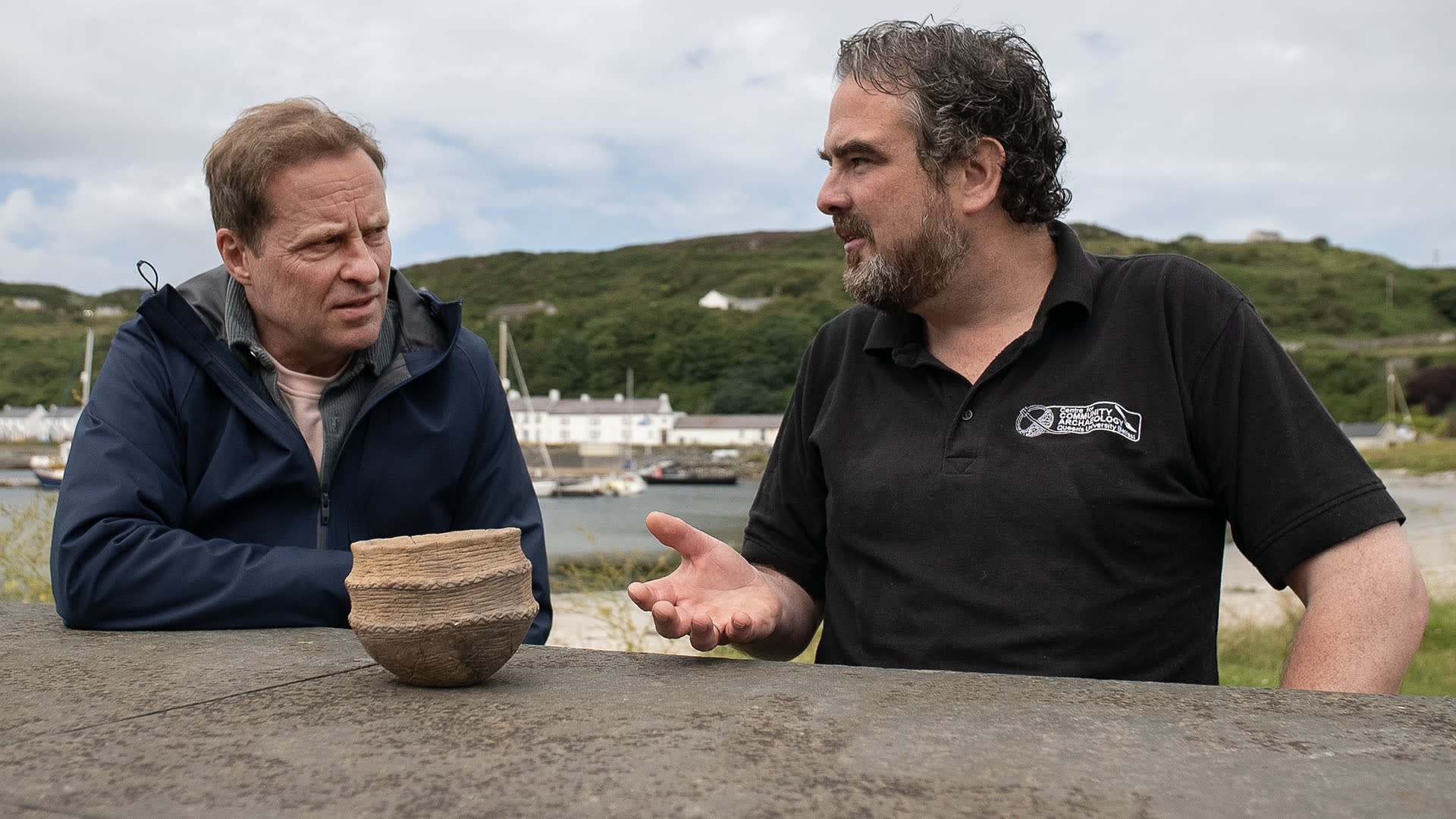 Inis na nIontas | Player | Irish Television Channel, Súil Eile