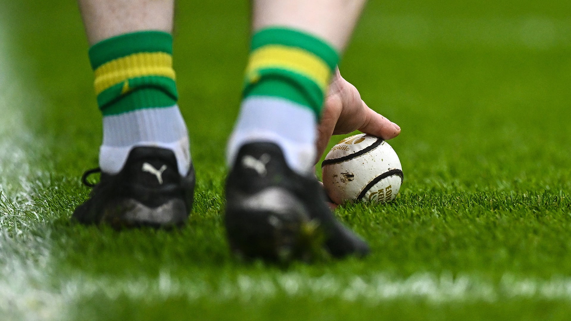 GAA Beo - Daingean Uí Chúis v Gleann Bearcháin | Seinnteoir | Irish Television Channel, Súil Eile