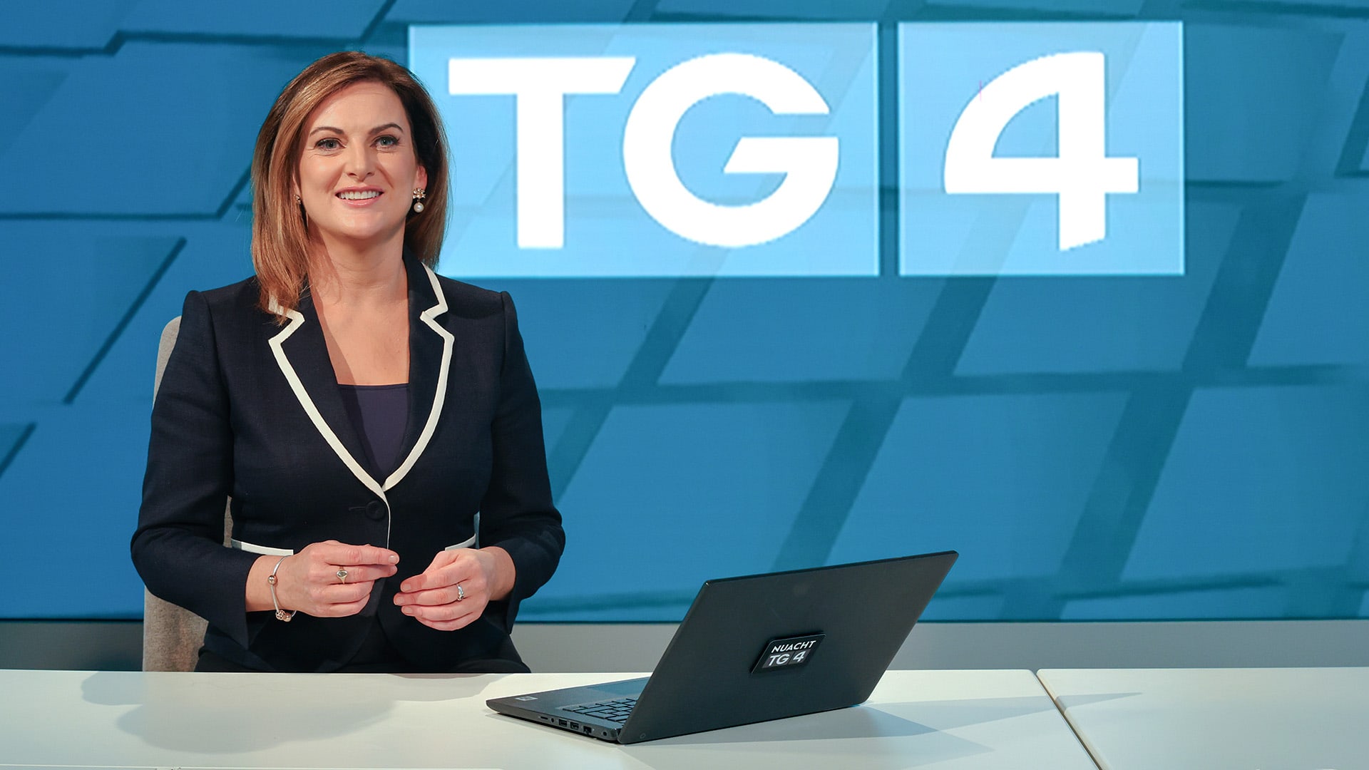 Nuacht TG4 (30-103) | Player | Irish Television Channel, Súil Eile