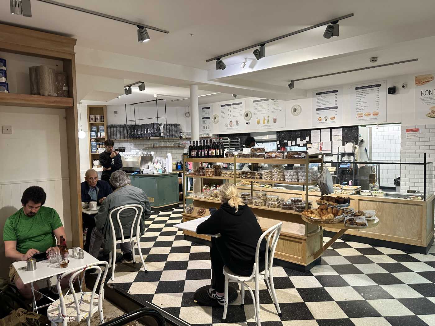Roni's Bakery - Belsize Village - Bakery in Hampstead, London | Reviews ...