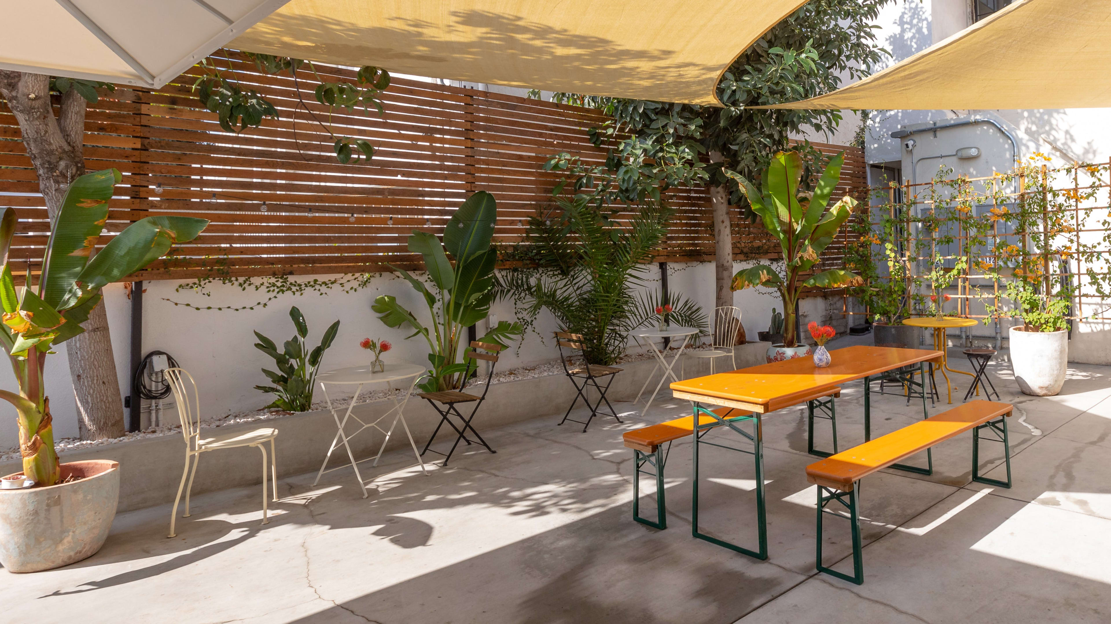 Where To Have A Family Dinner Now That That’s A Thing Again - Los ...