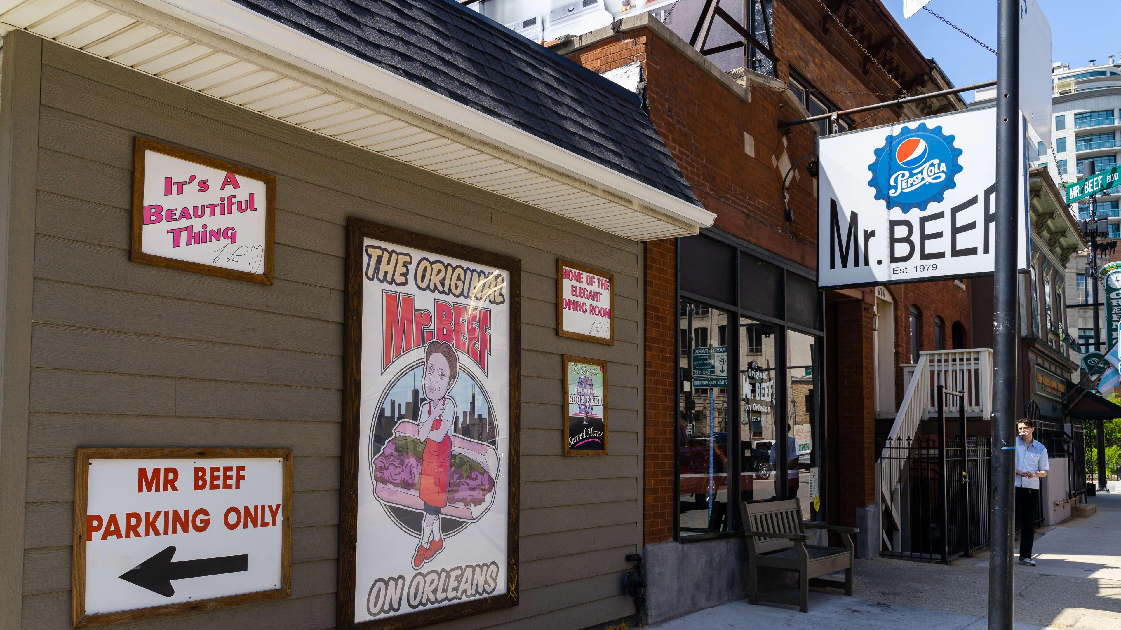 Mr. Beef On Orleans Review - River North - Chicago - The Infatuation