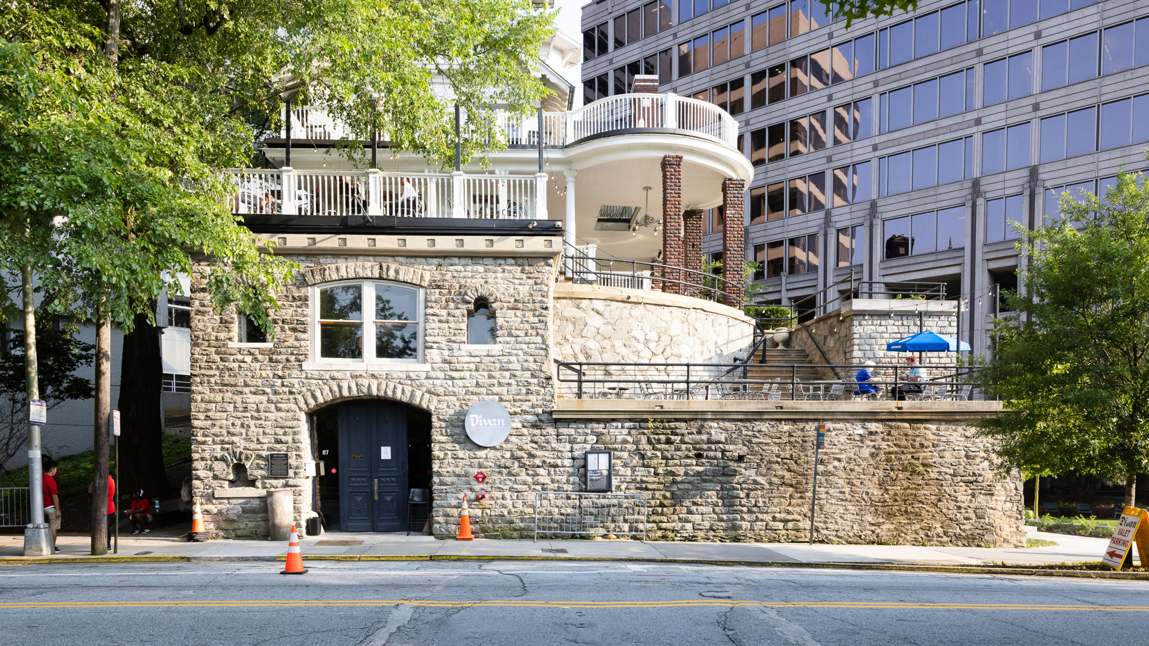 Divan Restaurant & Bar Review - Midtown - Atlanta - The Infatuation