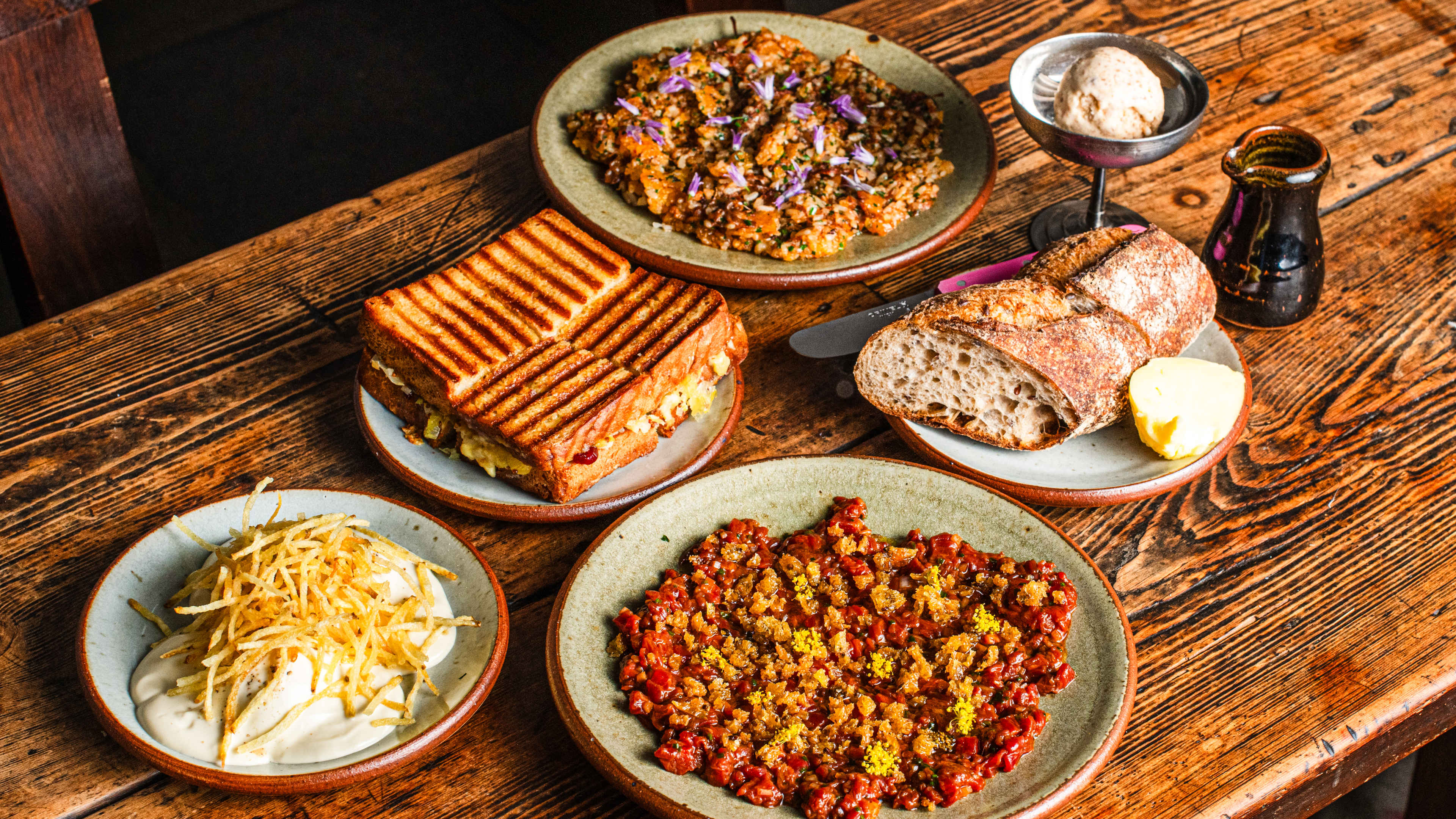 There's more to The Plimsoll than its brilliant burger - Review ...
