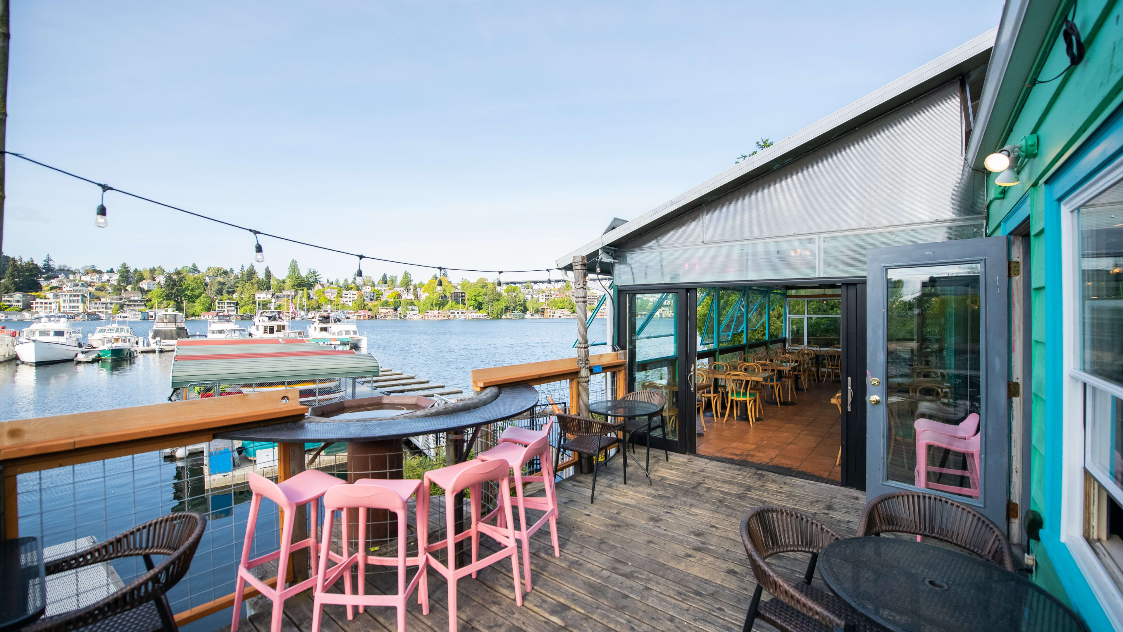 Keep Harry's Beach House in your West Seattle back pocket - Review ...