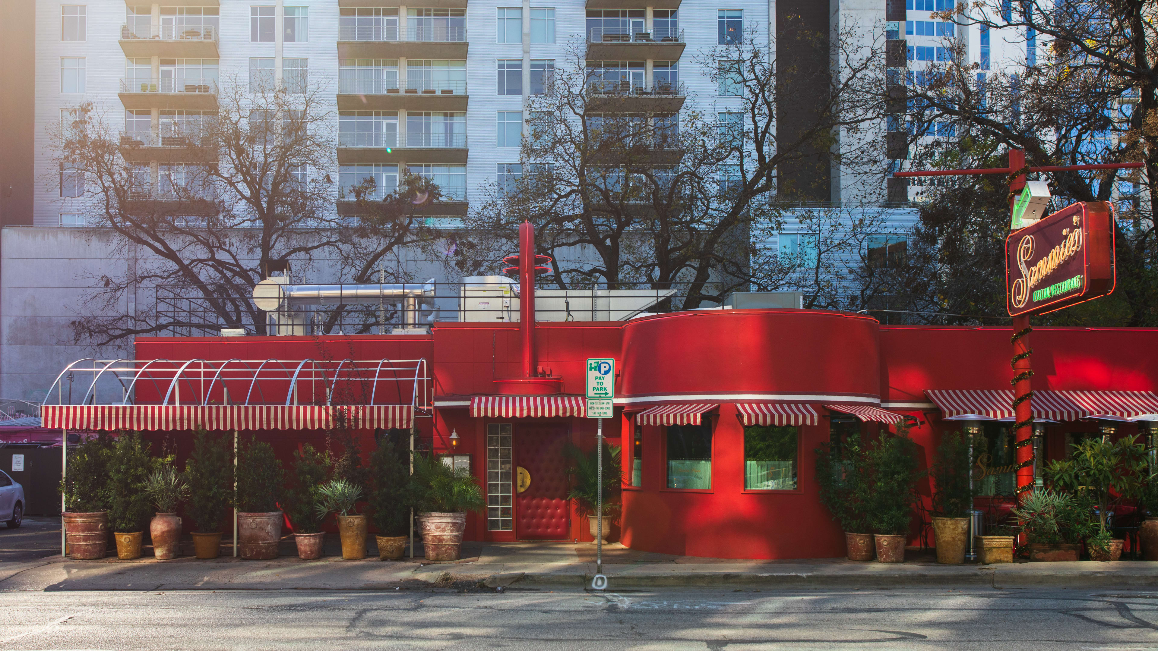 Red Ash’s textbook-perfect steaks and pasta justify its long ...