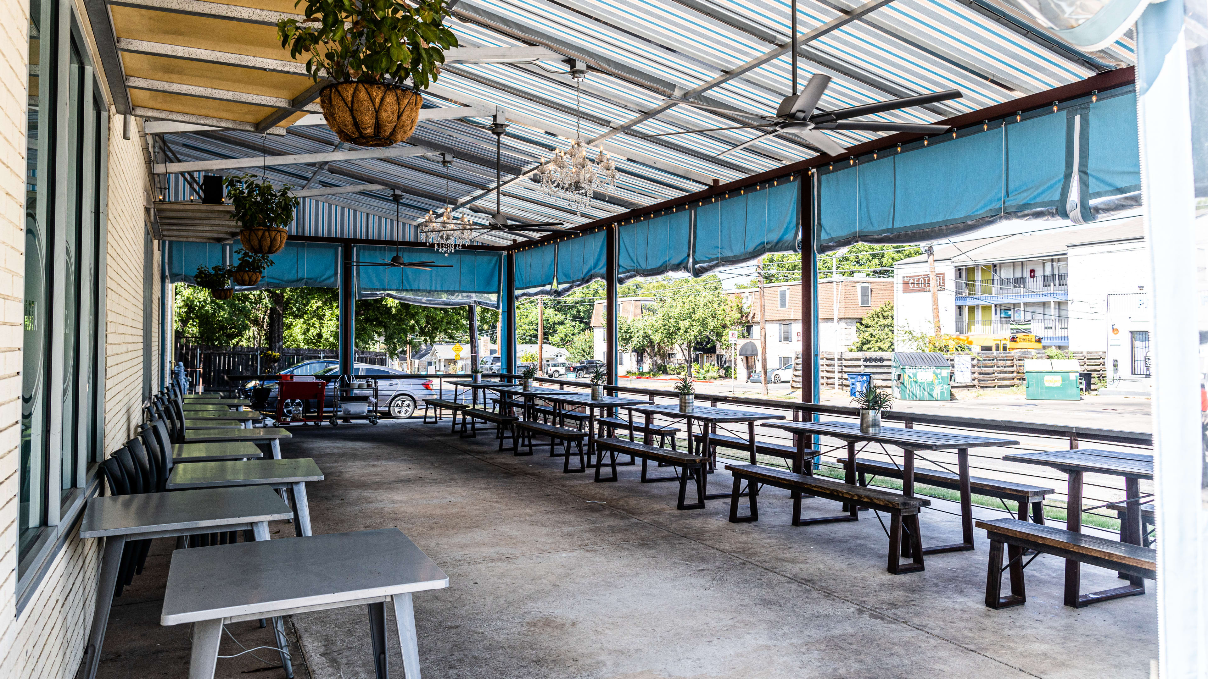 Asti Trattoria Review - Hyde Park - Austin - The Infatuation