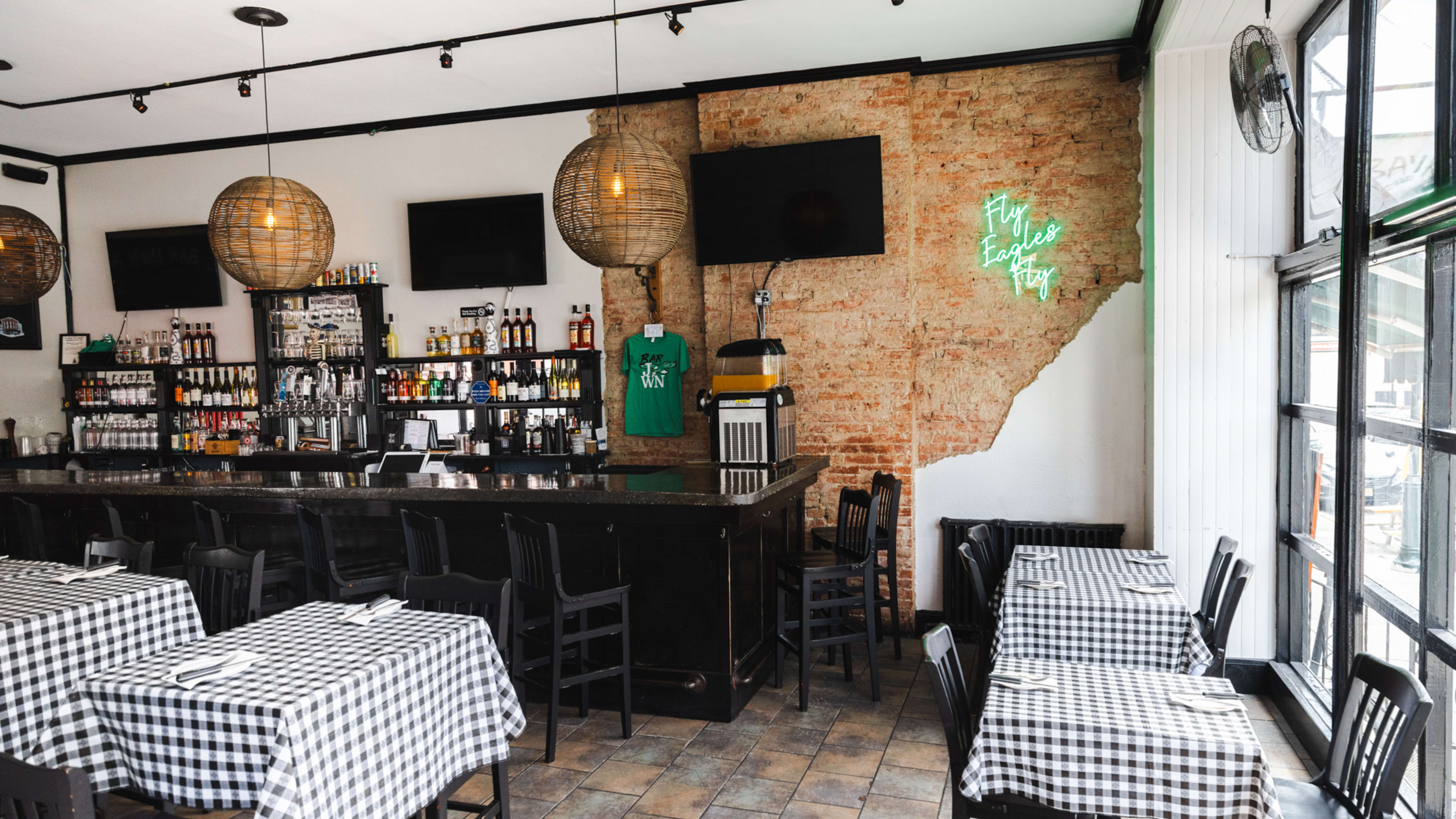 Bar Jawn Review - Manayunk - Philadelphia - The Infatuation