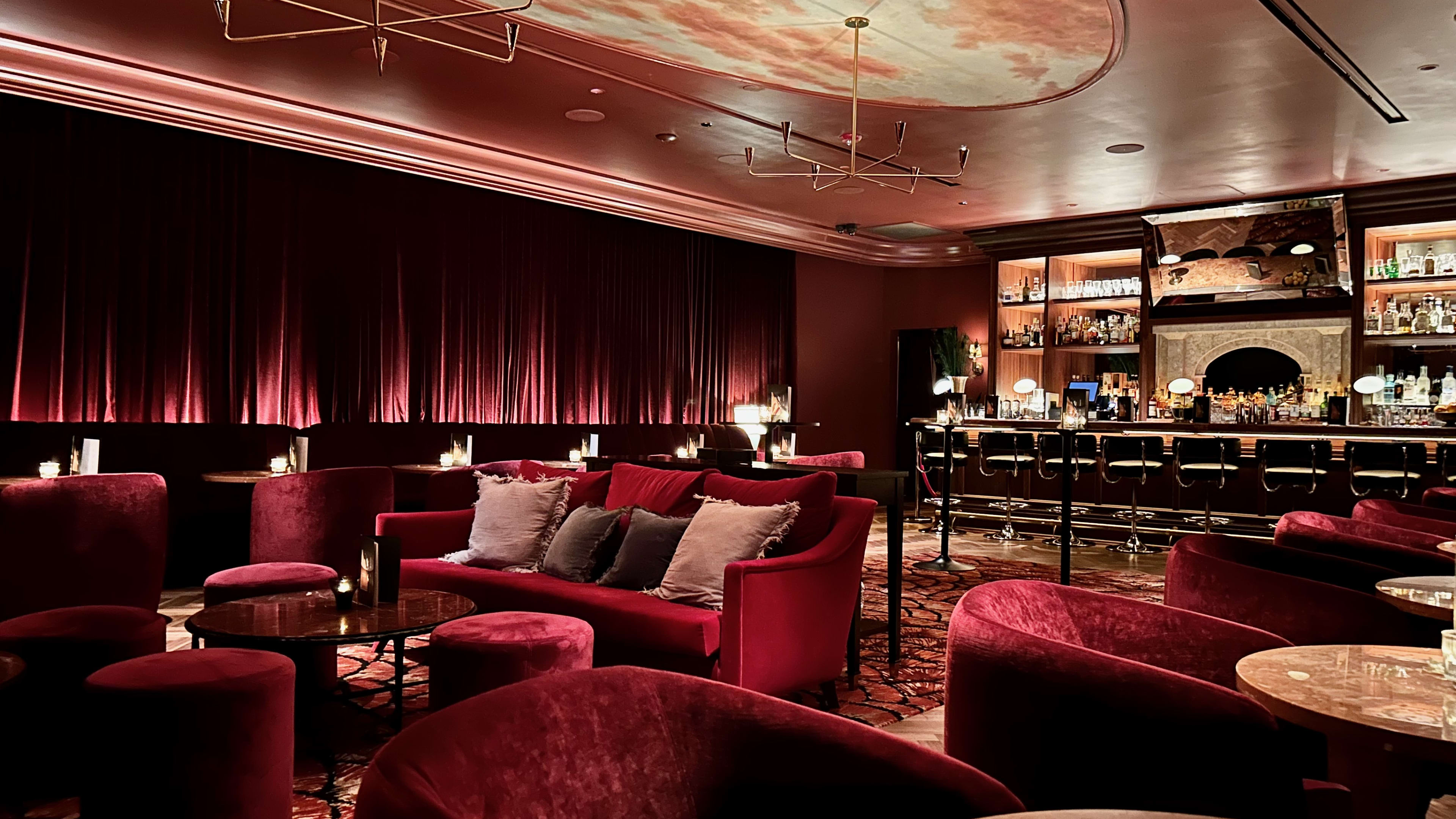 The Best Loop Bars For Drinks After Work - Chicago - The Infatuation