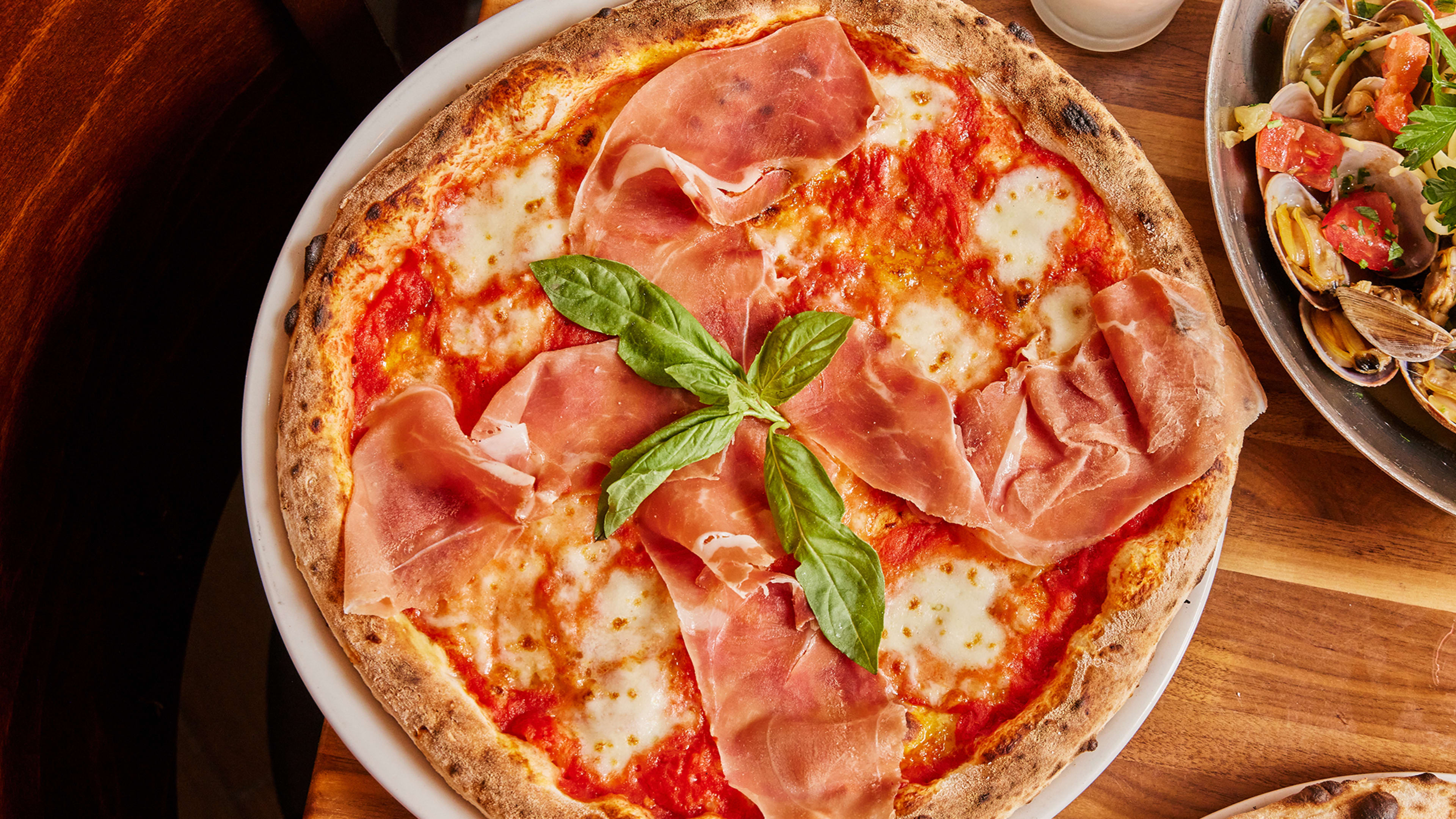 Regina Pizzeria - Review - North End - Boston - The Infatuation