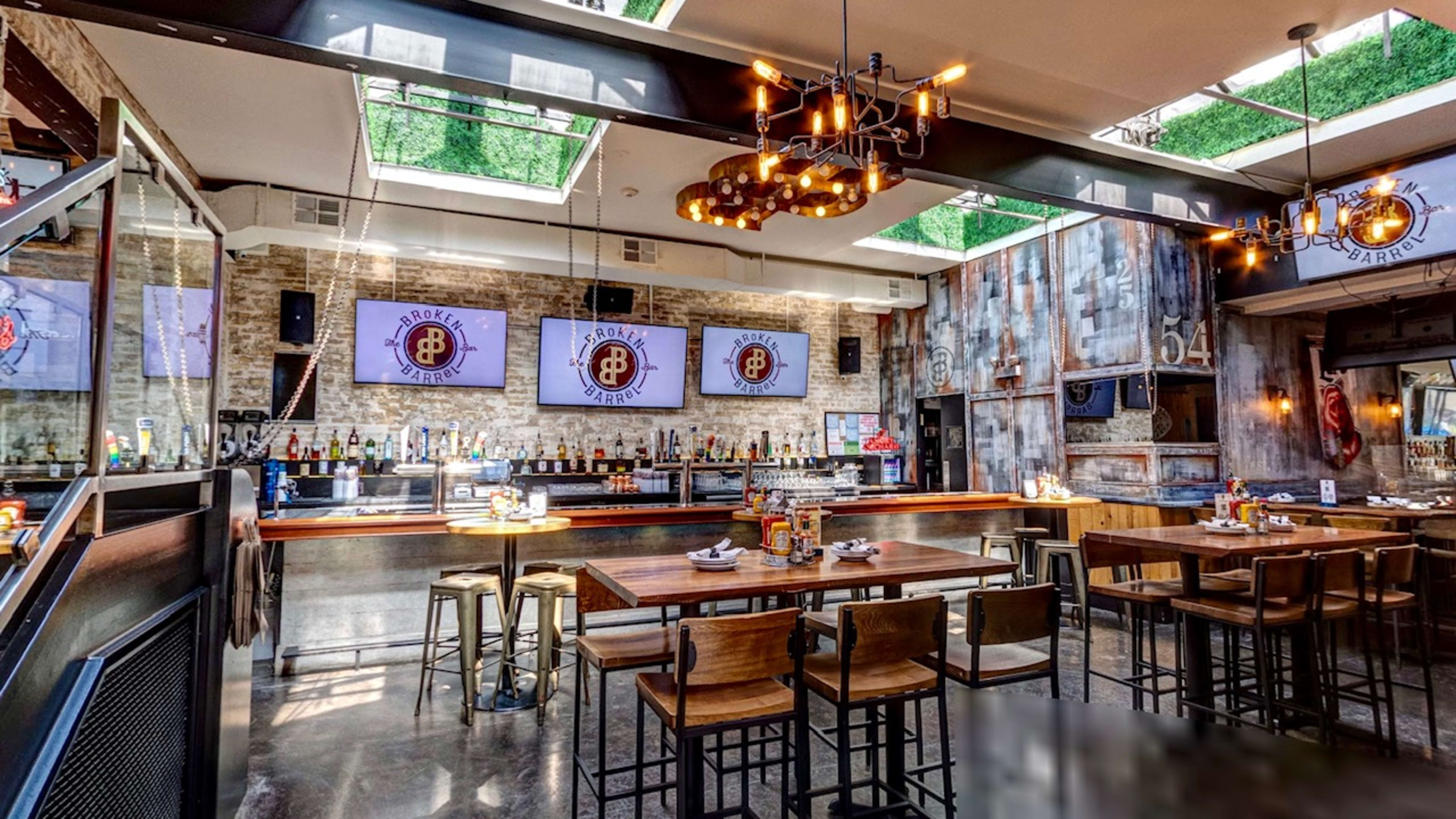 Parlor Pizza - Review - West Loop - Chicago - The Infatuation