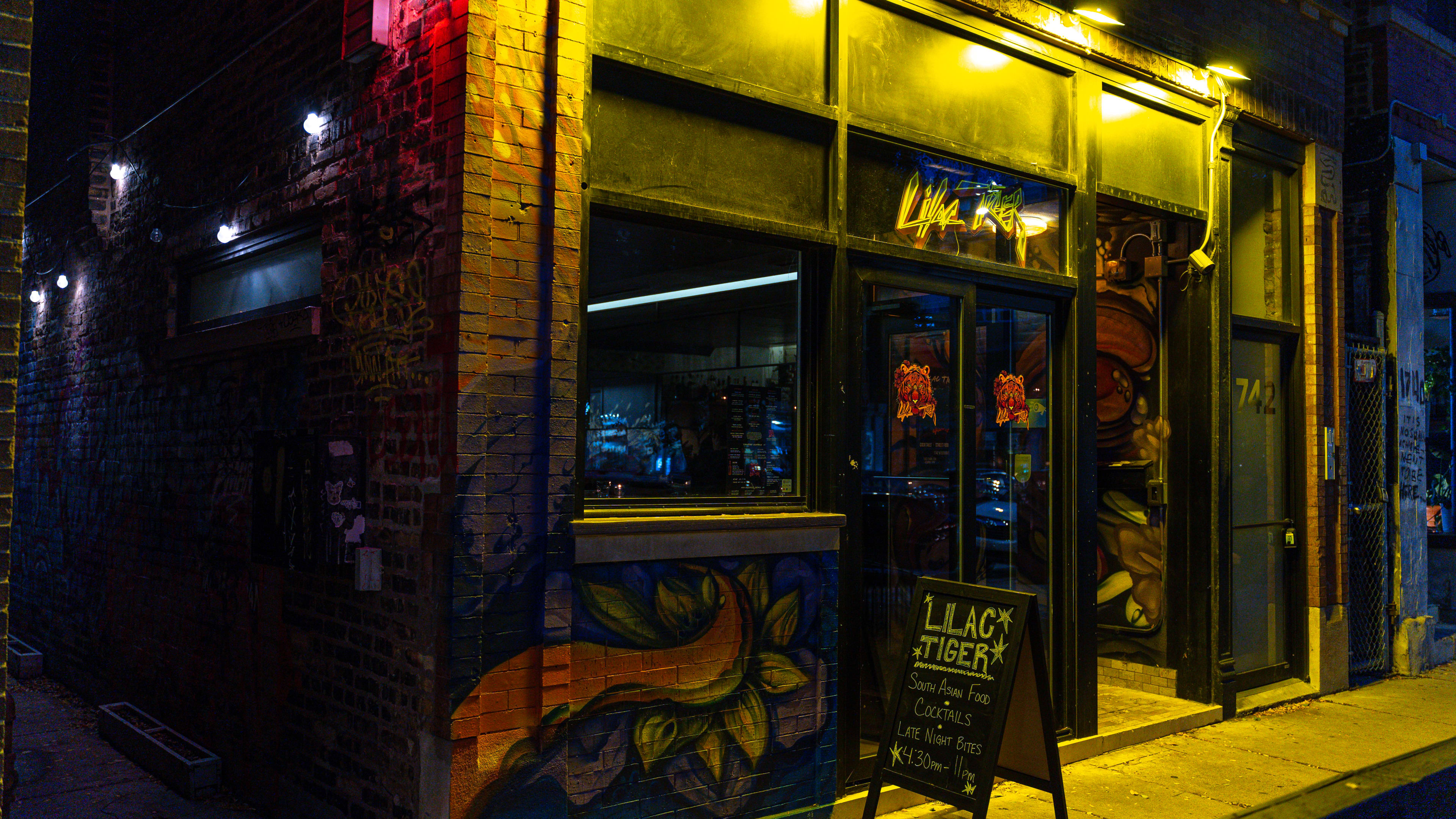 Lilac Tiger Review - Wicker Park - Chicago - The Infatuation