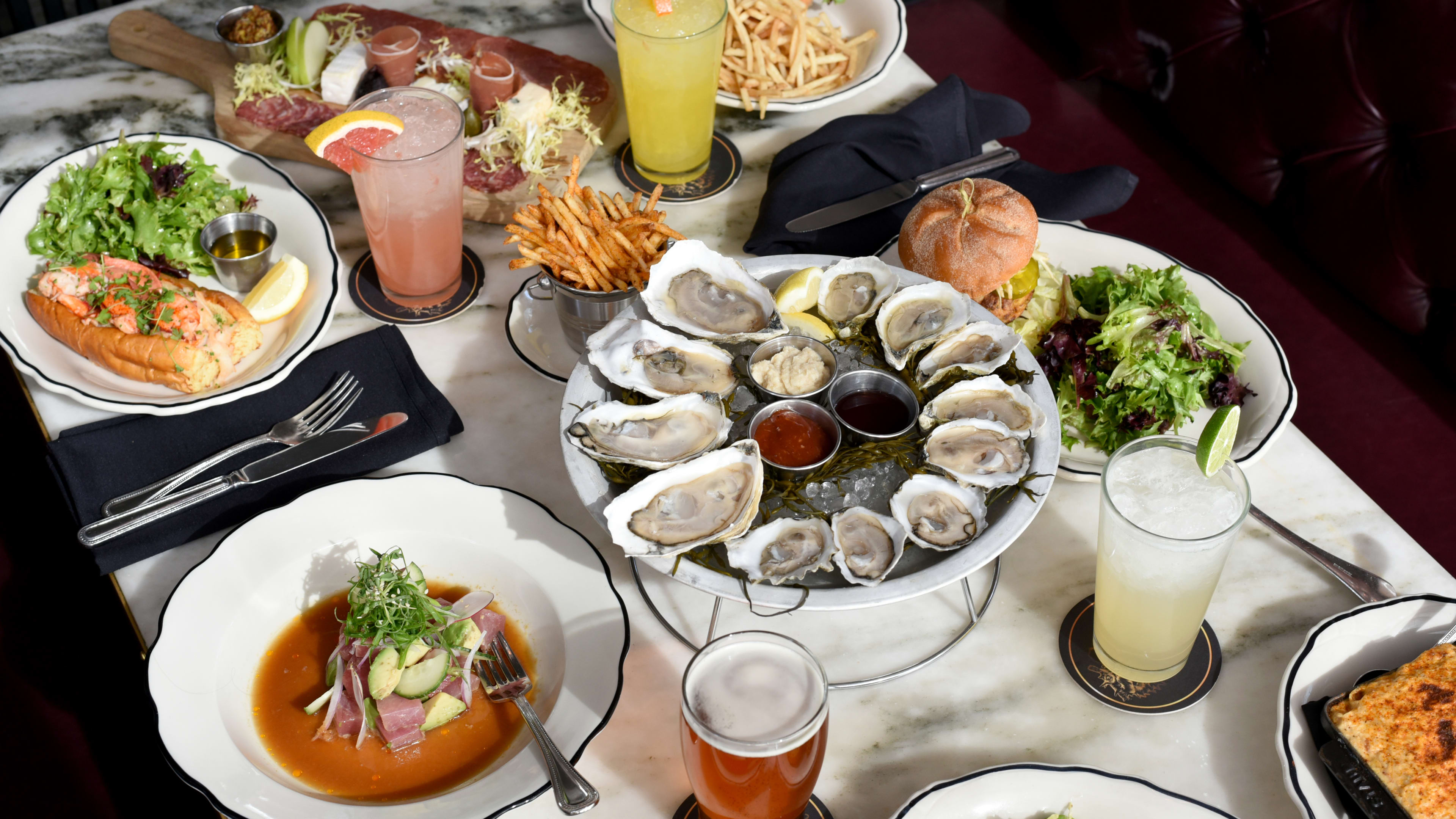 Loch Bar Review - Center City - Philadelphia - The Infatuation