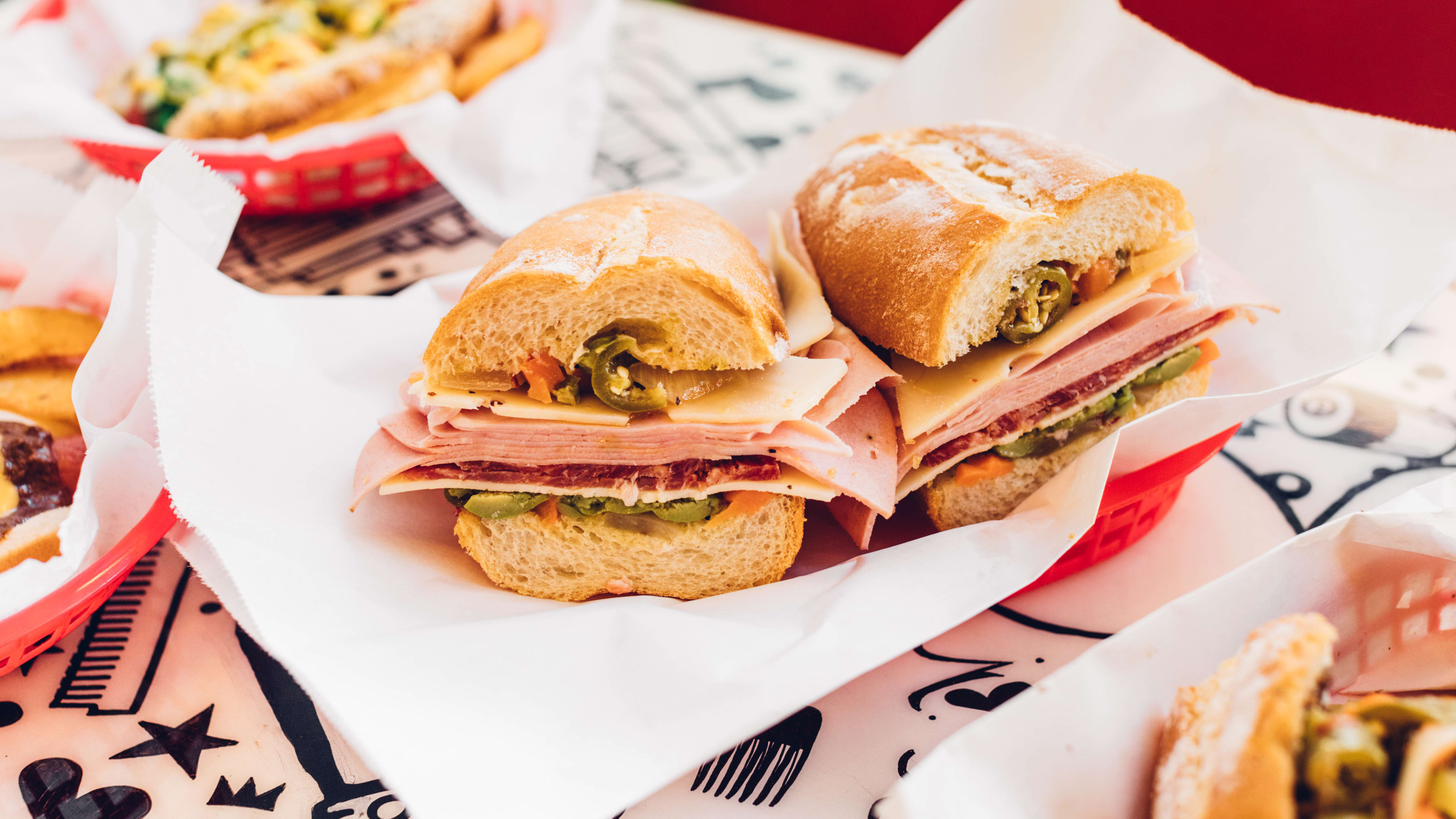 Bobbi's Italian Beef Review - Carroll Gardens - New York - The Infatuation