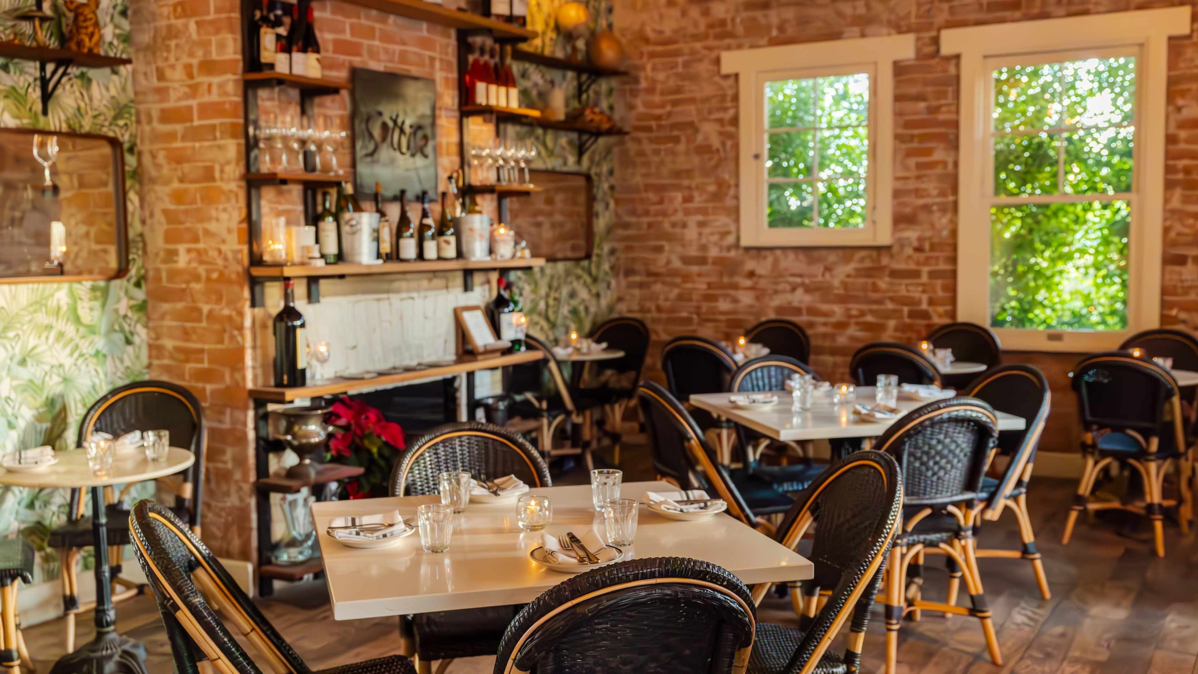 Phoenix Restaurant Reviews - The Infatuation
