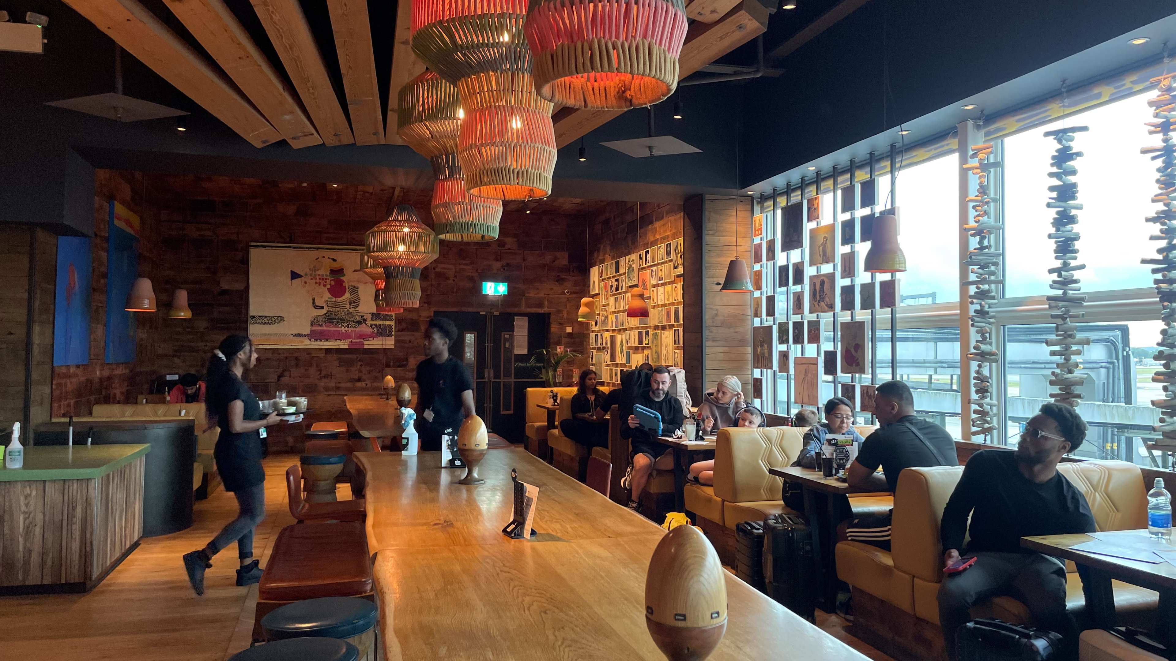 Wondertree Gatwick - Review - London Gatwick Airport - London - The ...