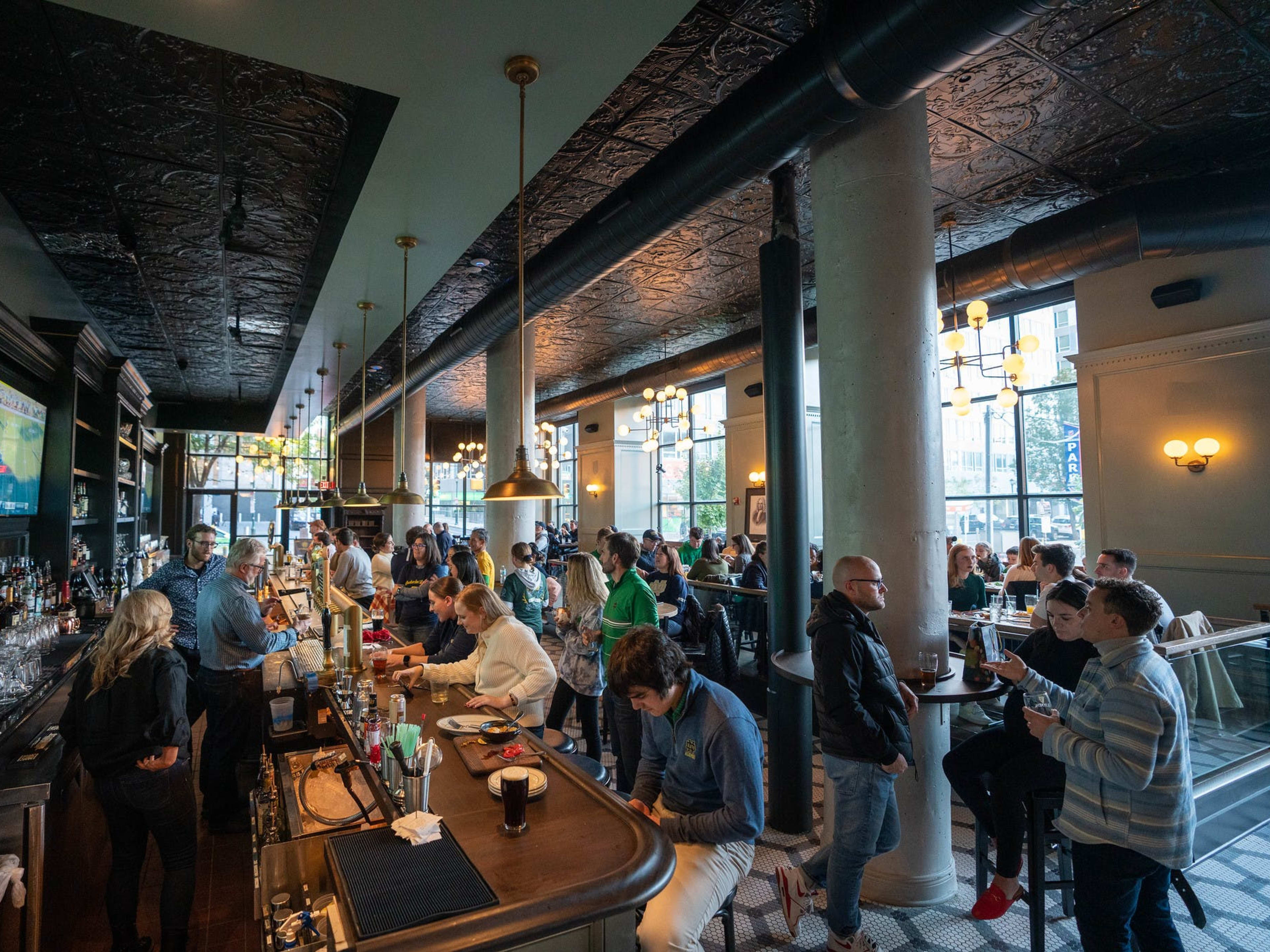 8 Great Bars With Activities In Philadelphia - Philadelphia - The ...