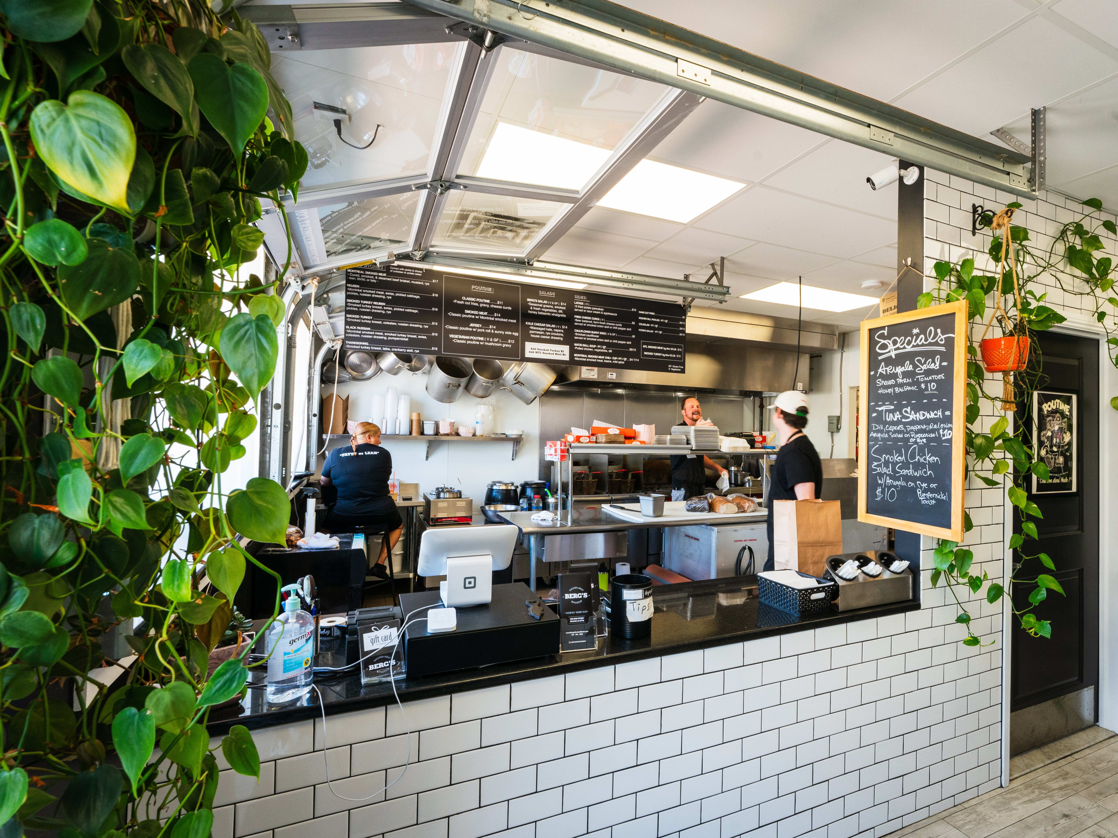 Burger Buff - Philadelphia - The Infatuation