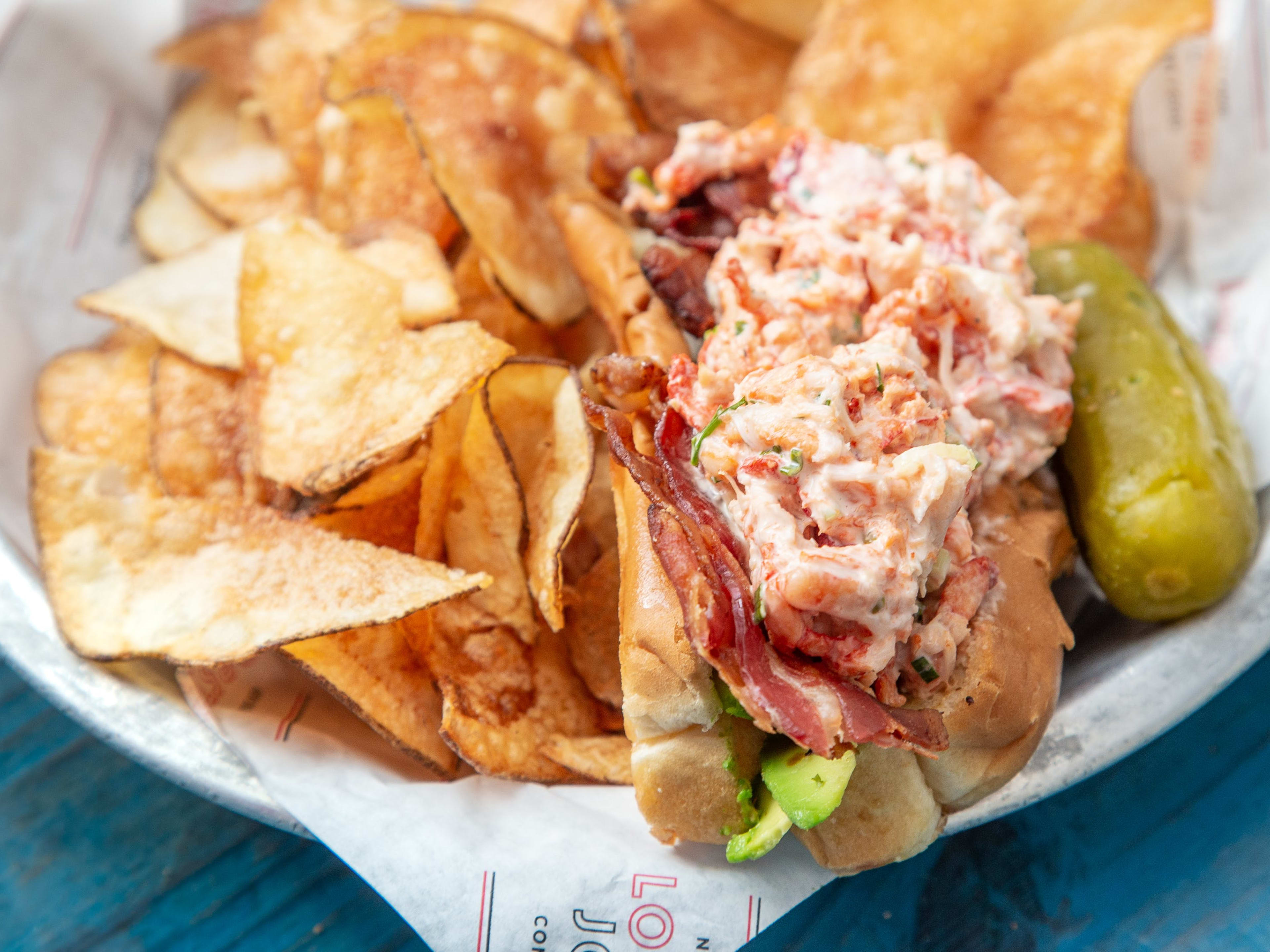 The Best Lobster Rolls In NYC - New York - The Infatuation