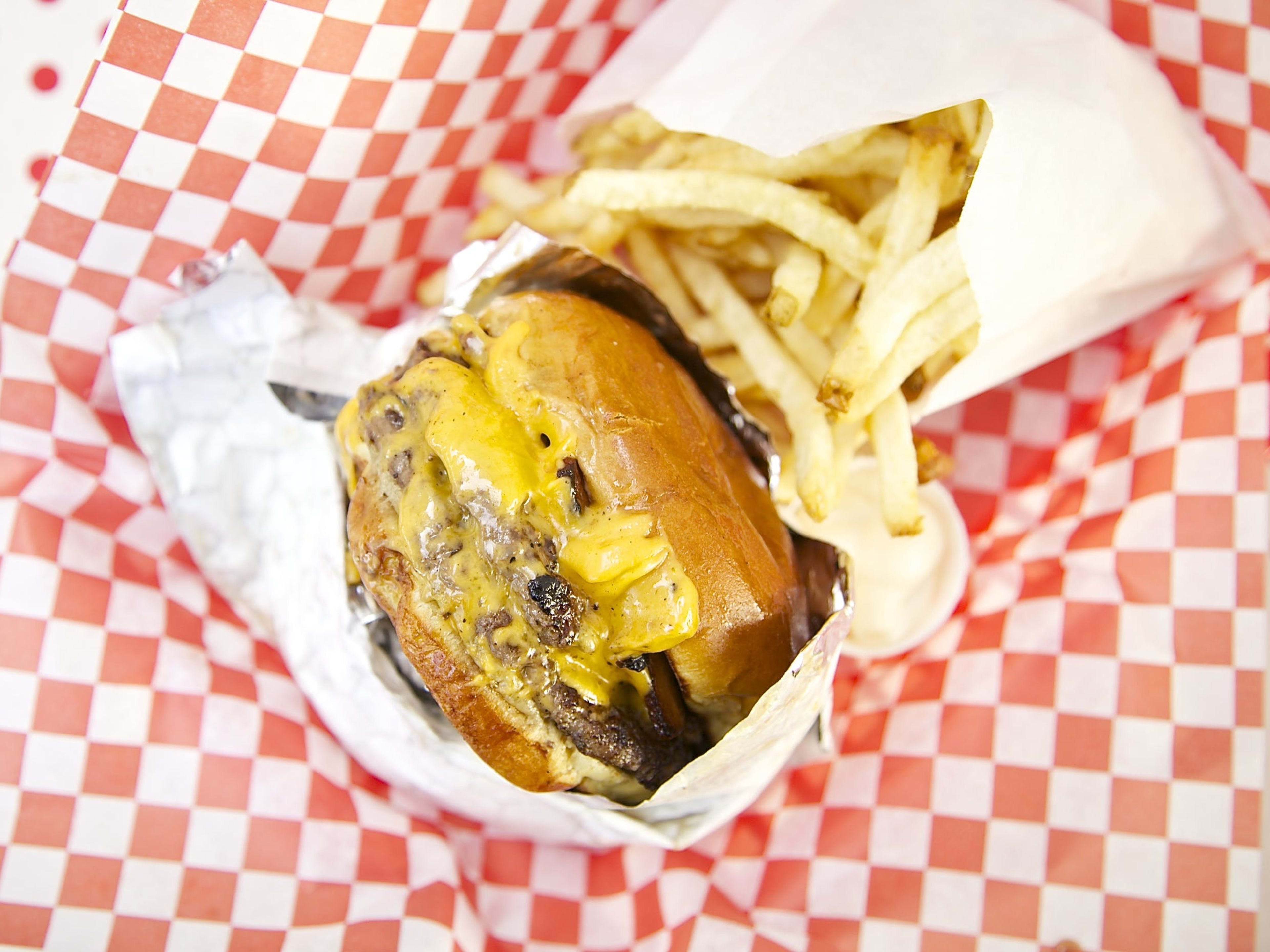 The 18 Best Burgers In Chicago - Chicago - The Infatuation
