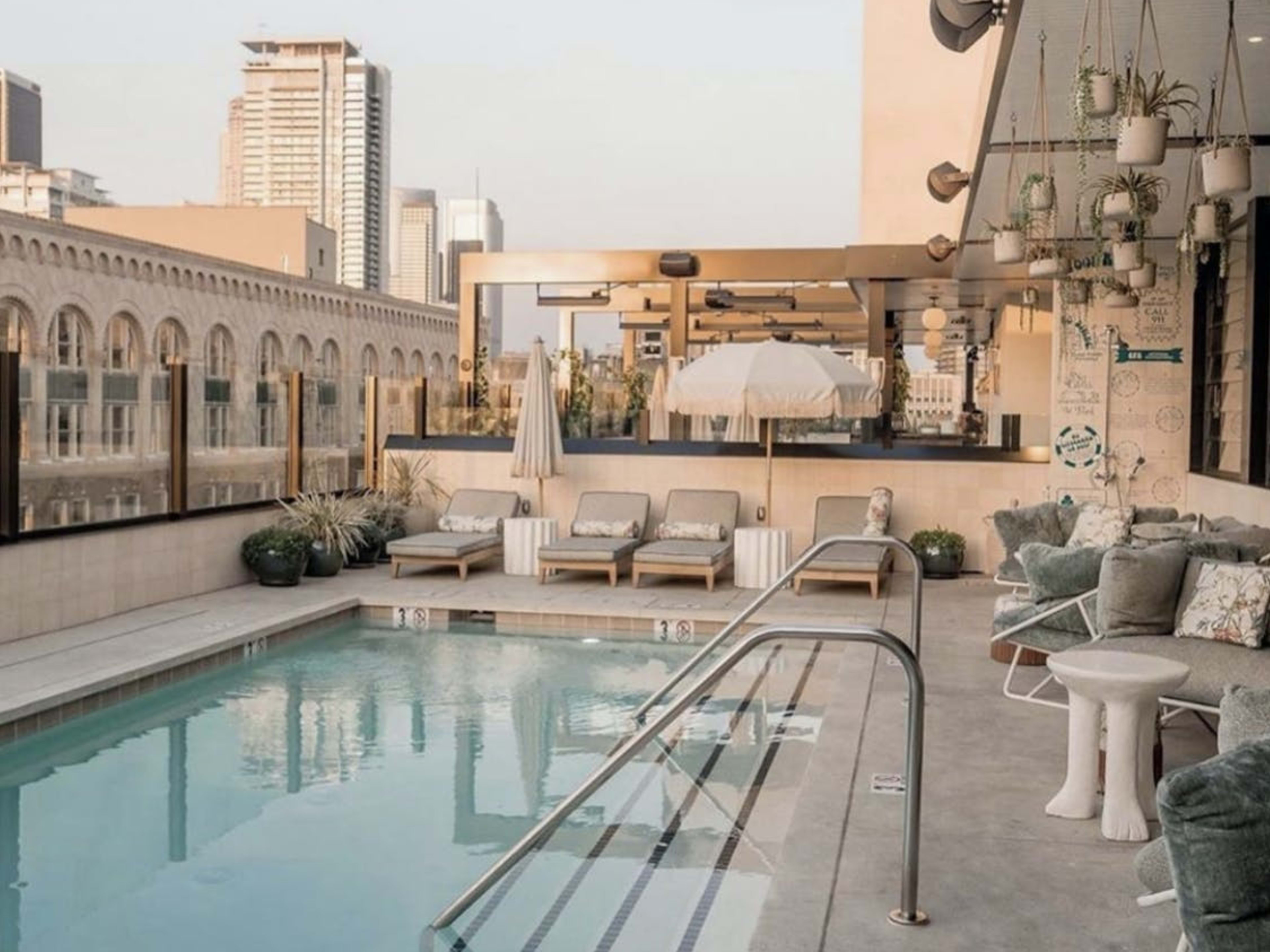LA Rooftop Bars & Restaurants Open Tonight - Los Angeles - The Infatuation