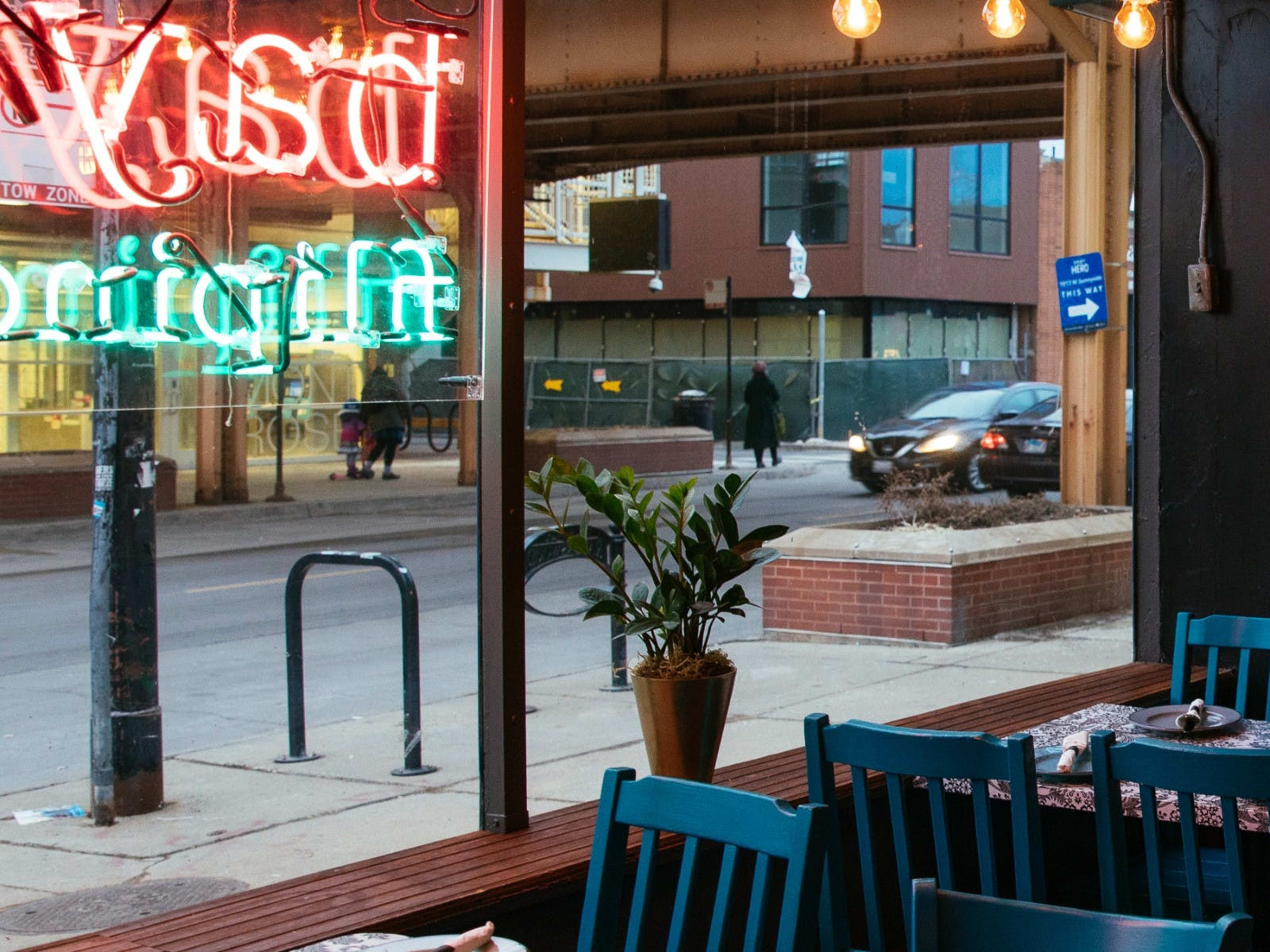 The Best Ravenswood Restaurants - Chicago - The Infatuation