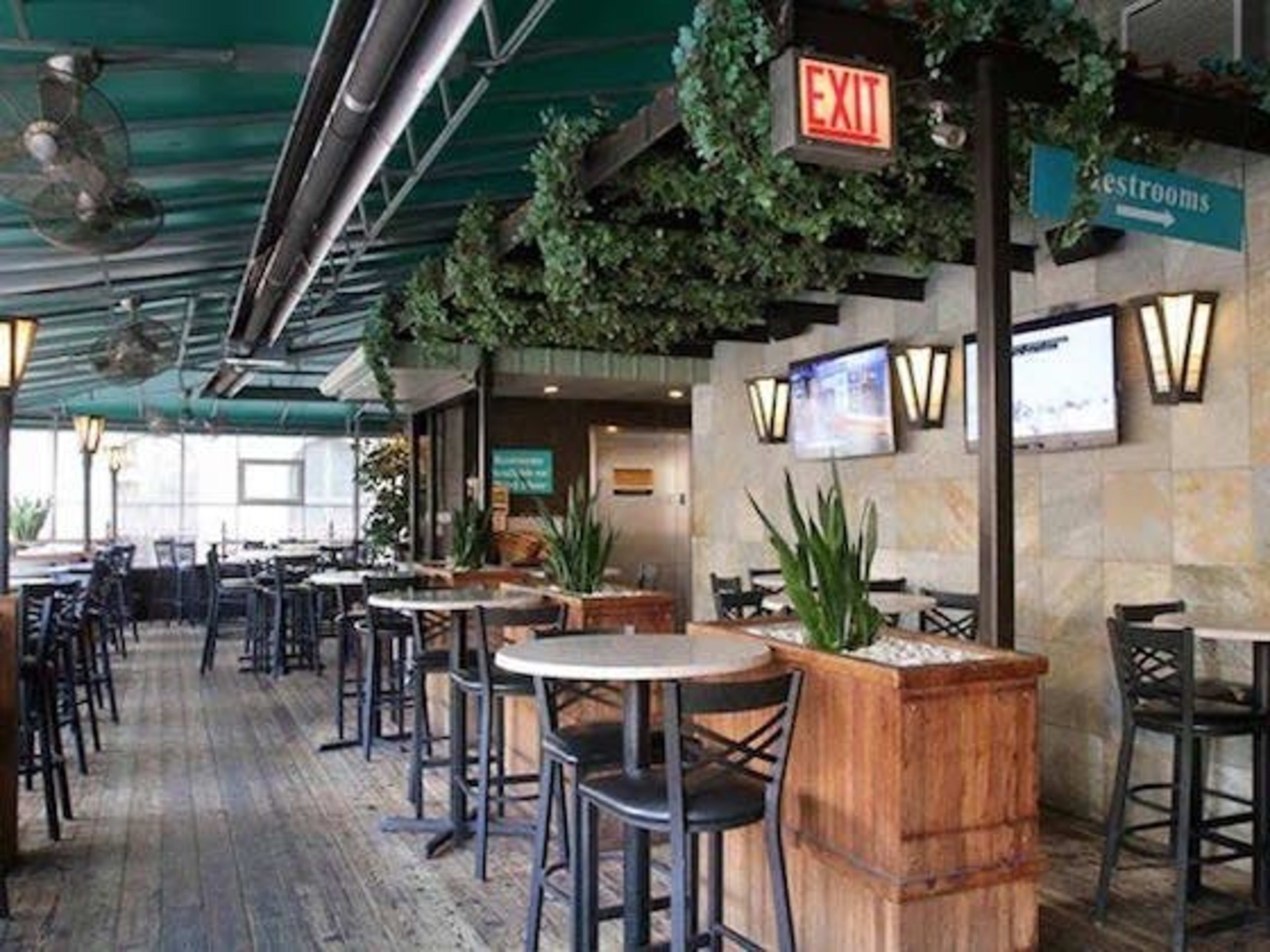 The Best Loop Bars For Drinks After Work - Chicago - The Infatuation