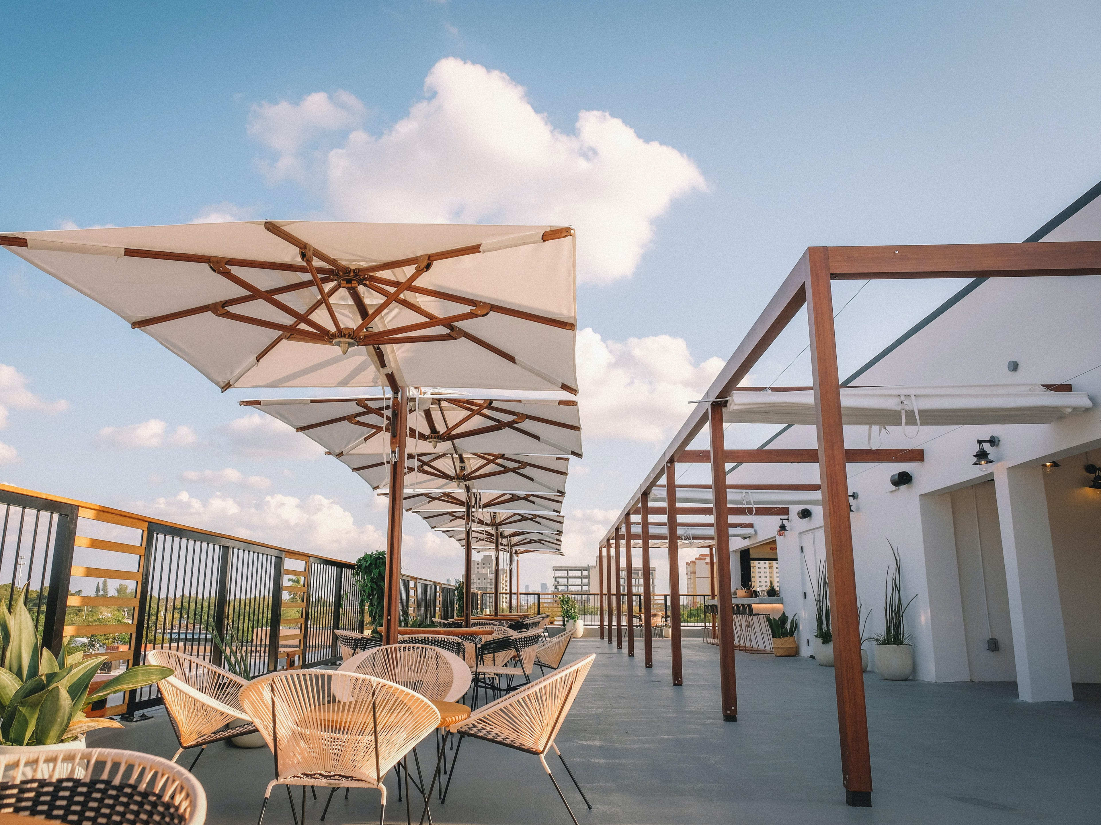 12 Best Rooftop Bars & Restaurants In Miami - Miami - The Infatuation