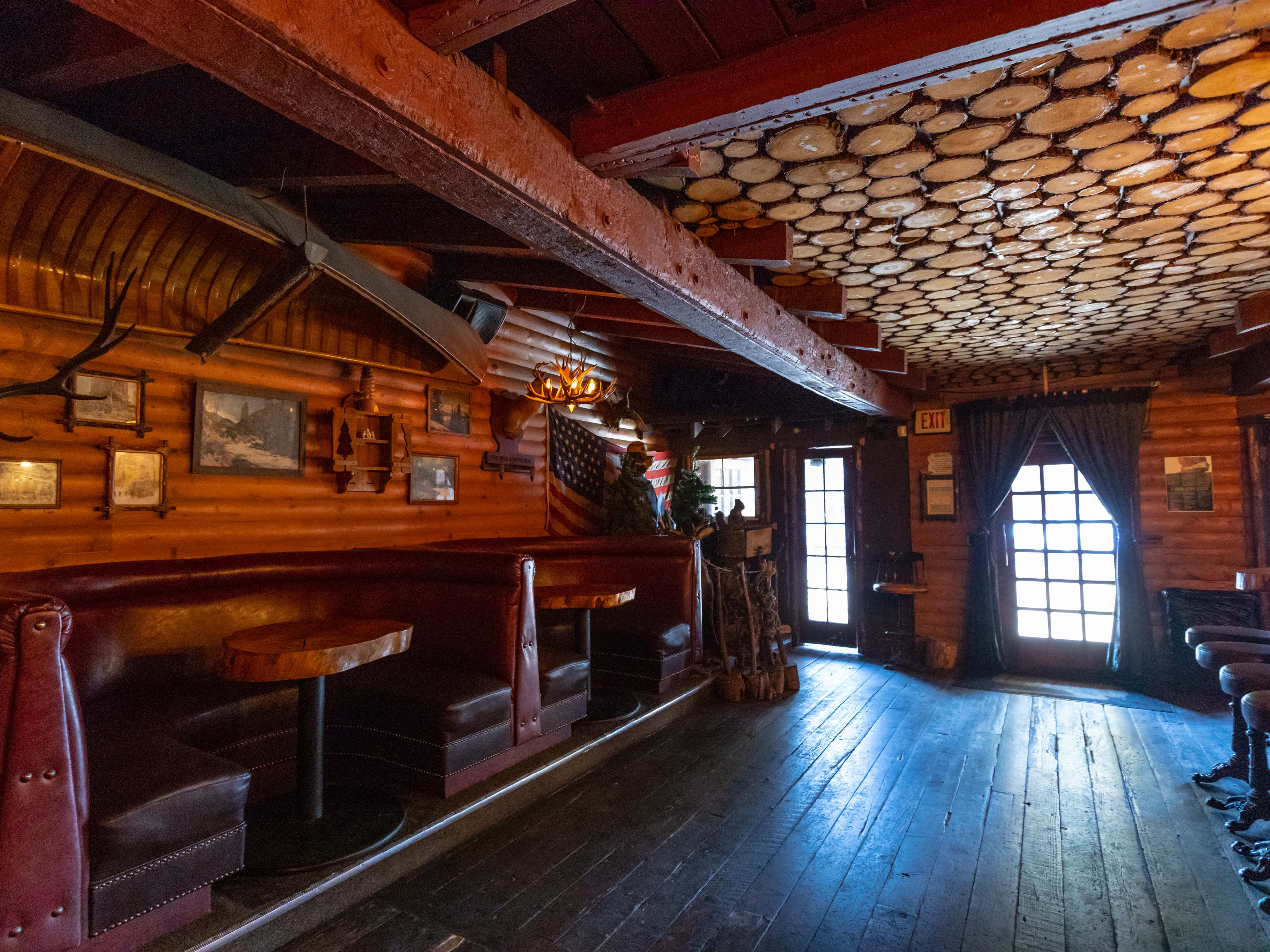 The Best Bars On The Eastside - Los Angeles - The Infatuation